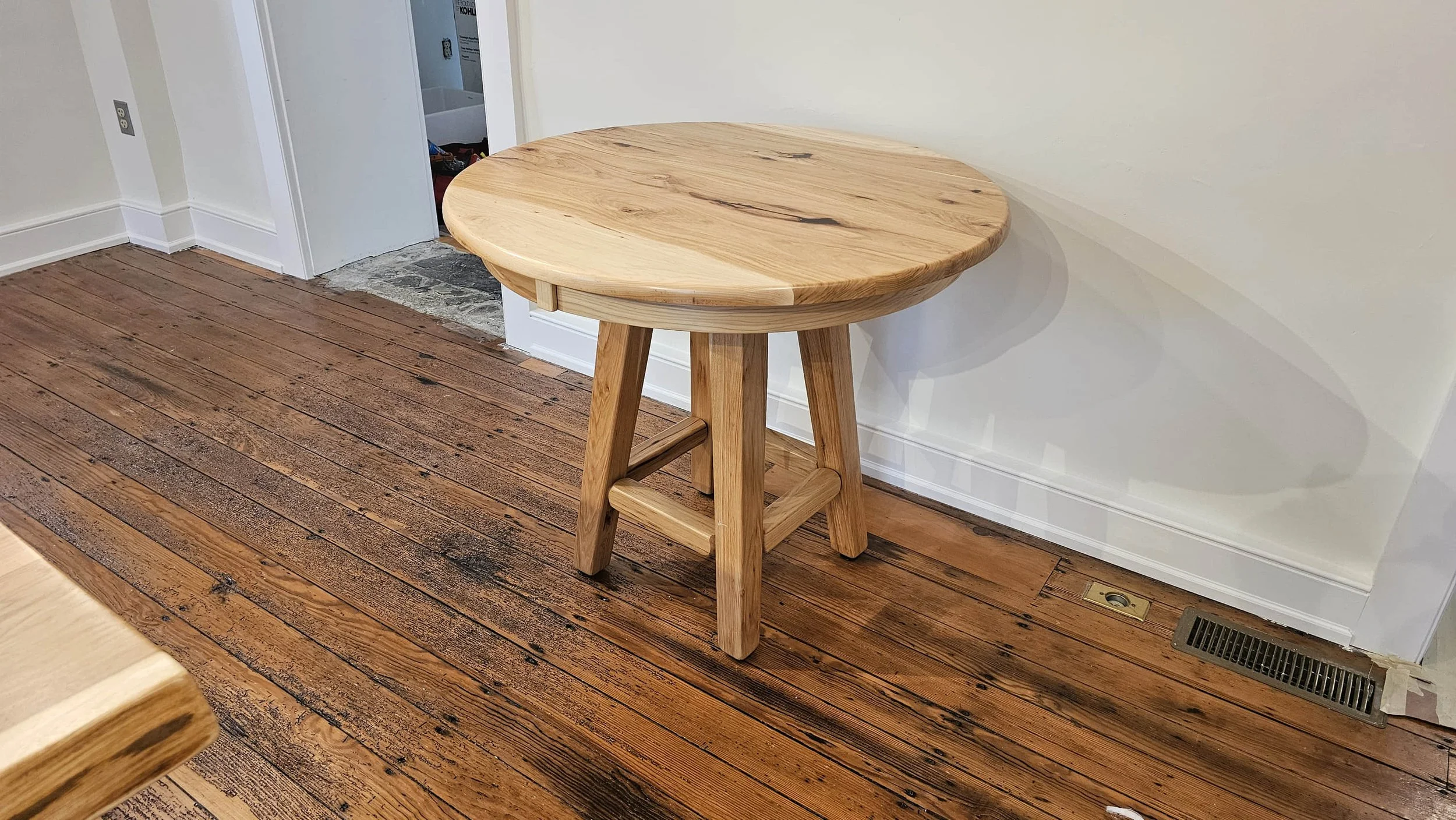 Hickory Pub Table with Pedestal Base — EZ Mountain Rustic Furniture