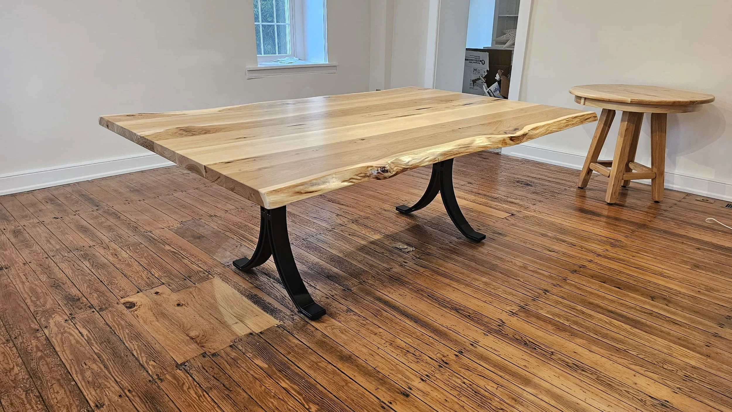Hickory Live Edge Table with Eclipse Base — EZ Mountain Rustic Furniture