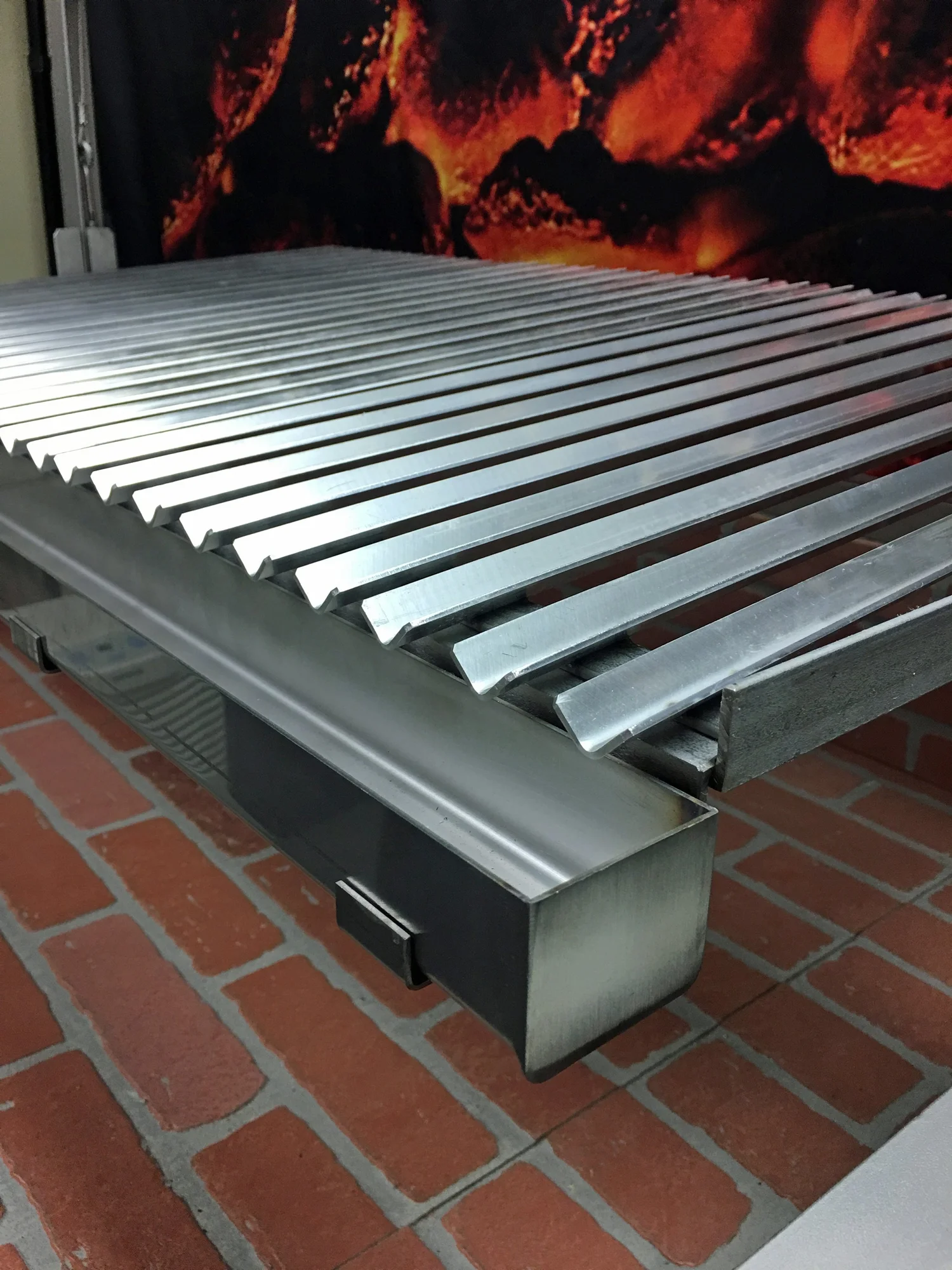 Benefits of the V-Channel Grates — Gaucho Grills