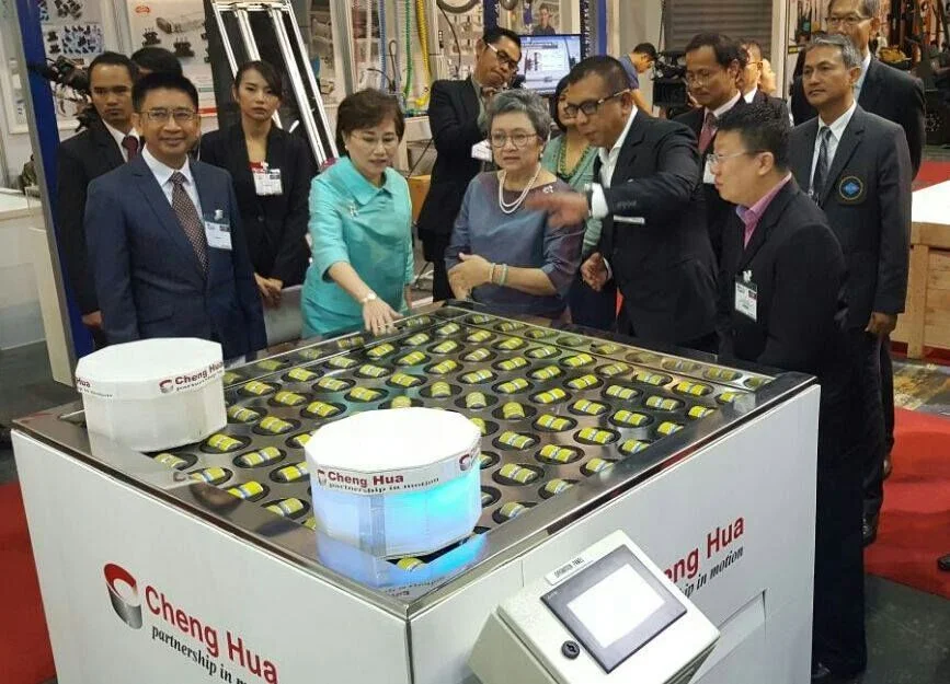 History 2 - Cheng Hua