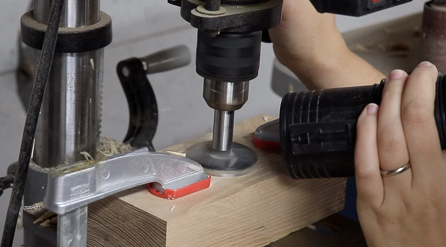 Making Dowels without a Lathe — 3x3 Custom