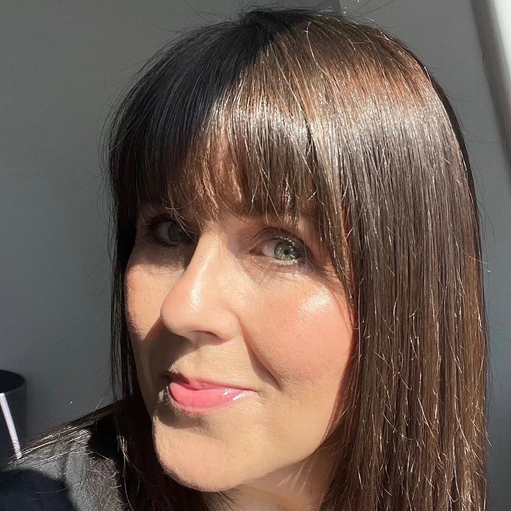 In-flight beauty secrets from skincare expert Fiona Brackenbury ...