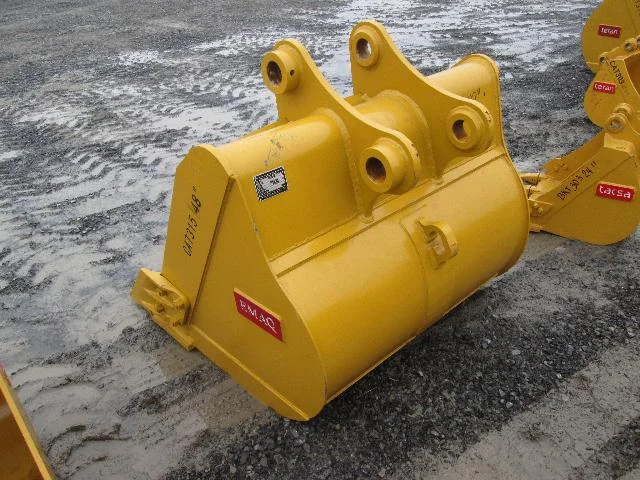 Tooth Bucket 46"- 50" — Carroll Equipment - CNY'S Best Place For ...