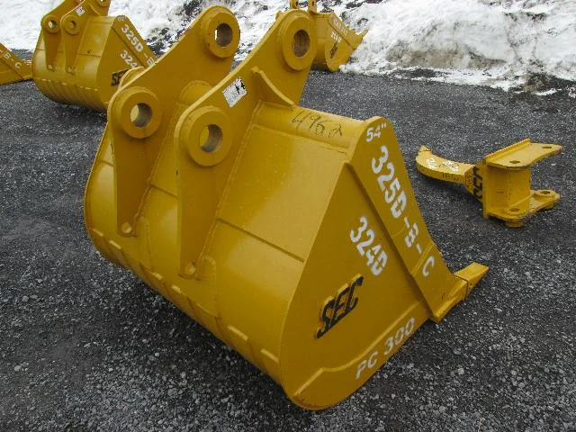 #8096- 54" New SEC Tooth Bucket CAT325, Kobelco SK220, Komatsu PC300 ...