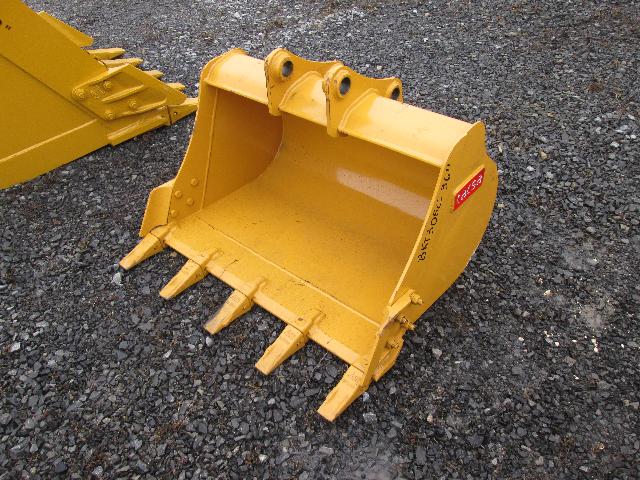 Tooth Buckets 31"-40" — Carroll Equipment - CNY'S Best Place For ...
