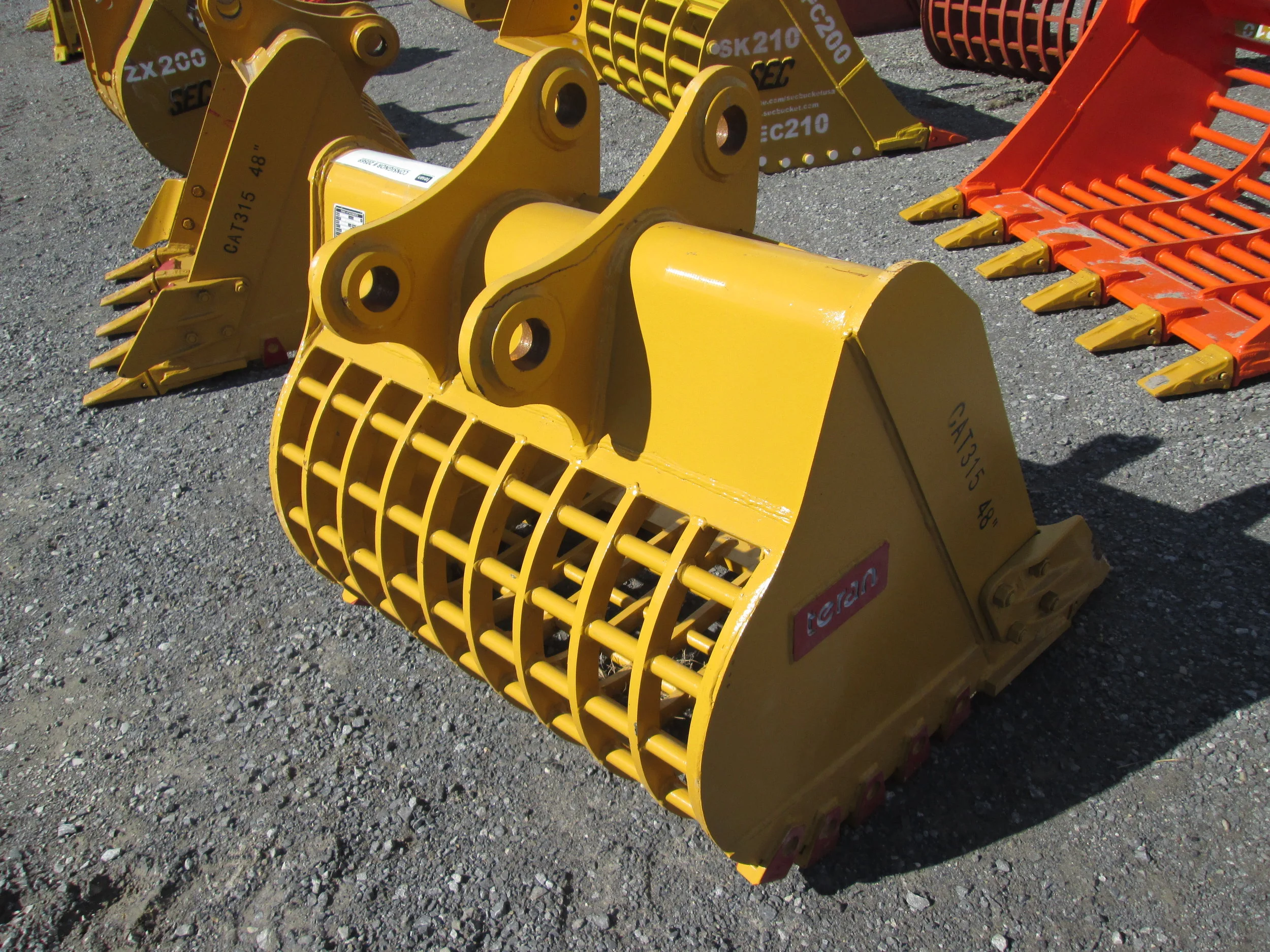 Skeleton Tooth Buckets — Carroll Equipment - Syracuse's Best Place For ...
