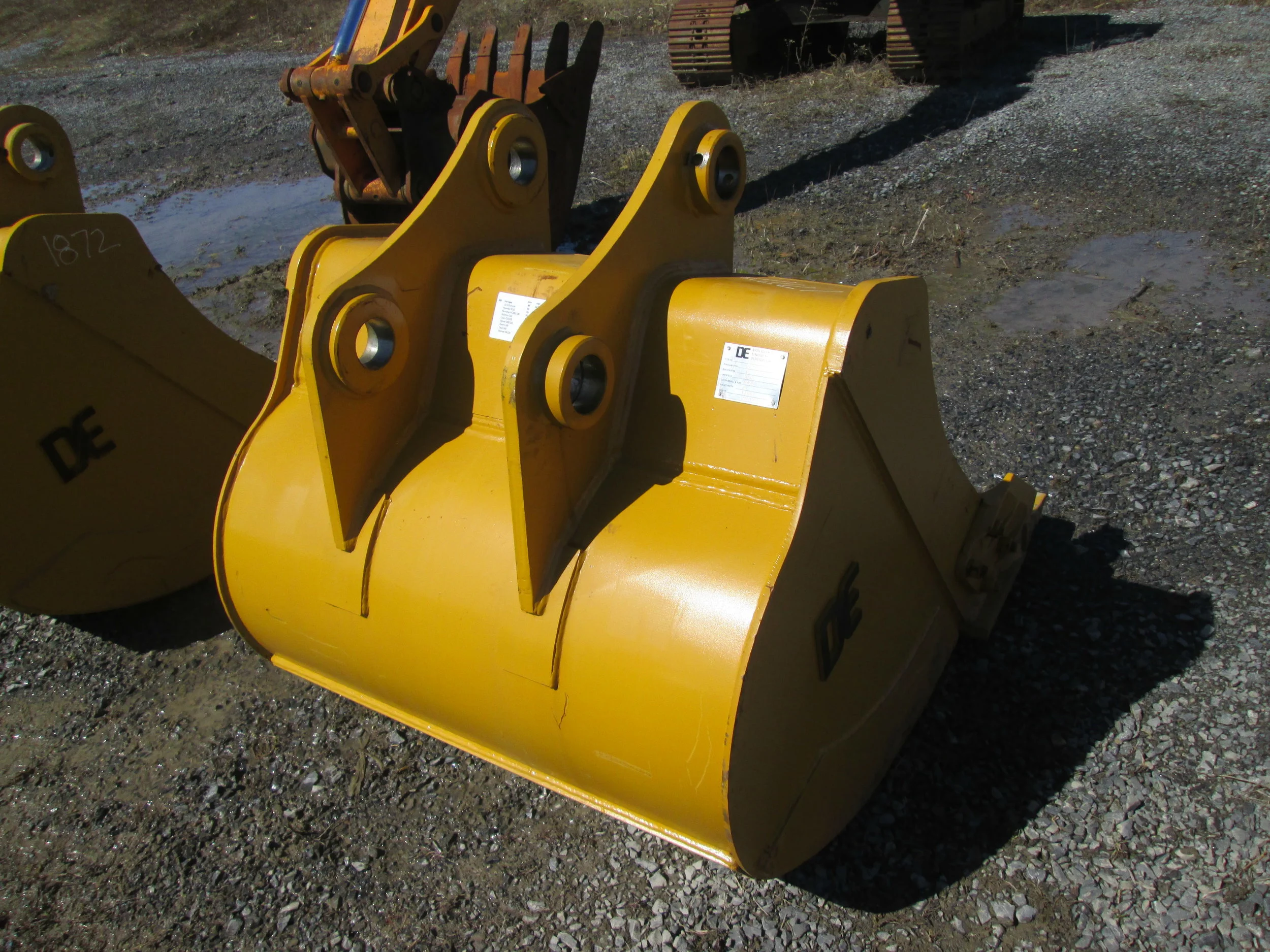 Tooth Bucket 46"- 50" — Carroll Equipment - CNY'S Best Place For ...