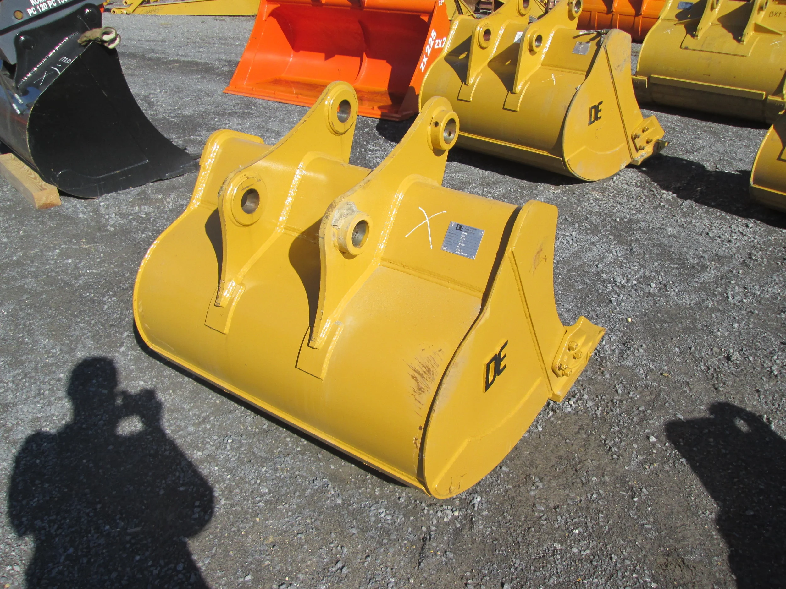 Tooth Bucket 46"- 50" — Carroll Equipment - CNY'S Best Place For ...