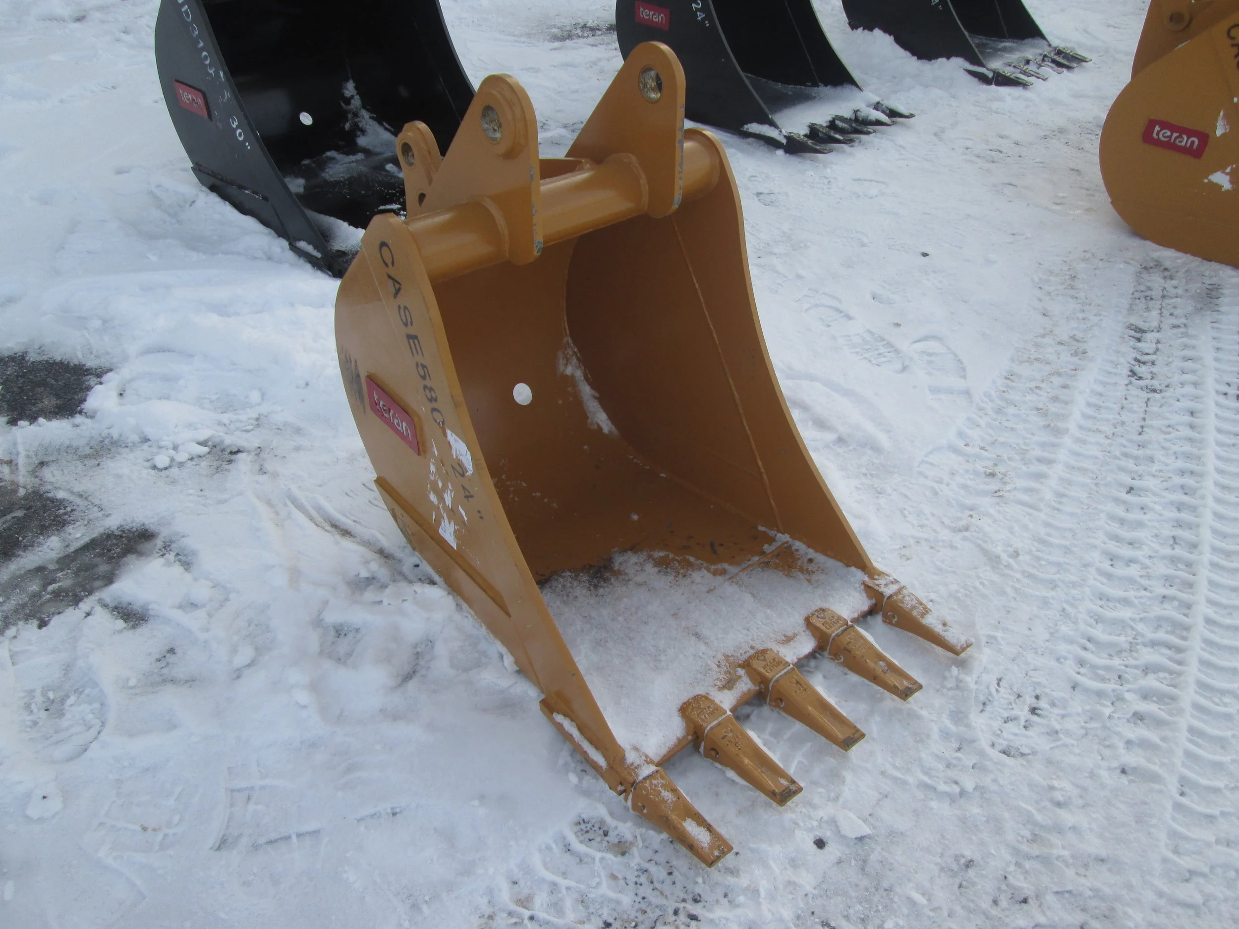 Backhoe Tooth Buckets — Carroll Equipment - CNY'S Best Place For ...