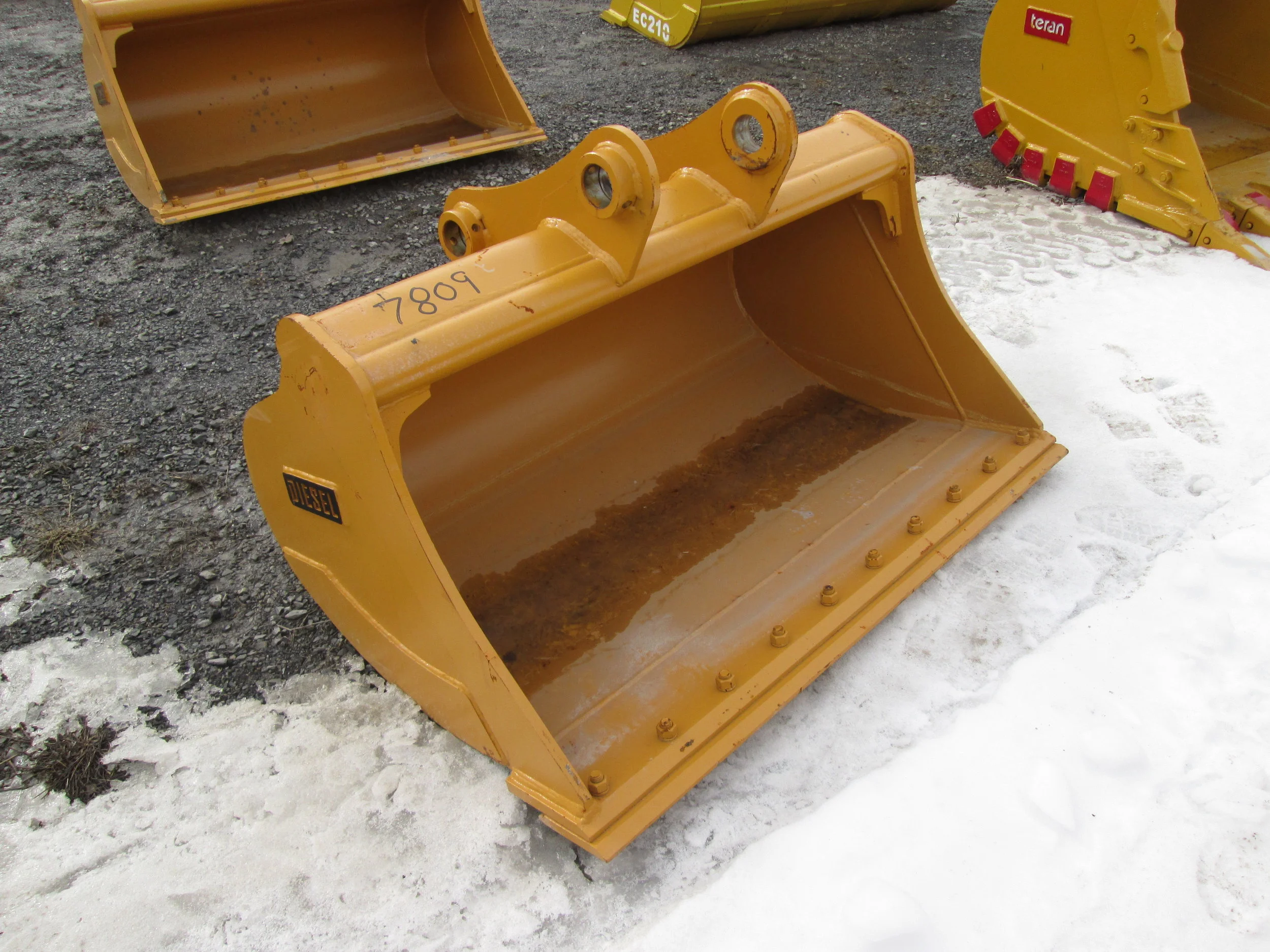 #7809-60" New DE Ditching Bucket Komatsu PC160, Kobelco SK150, CAT 315 ...