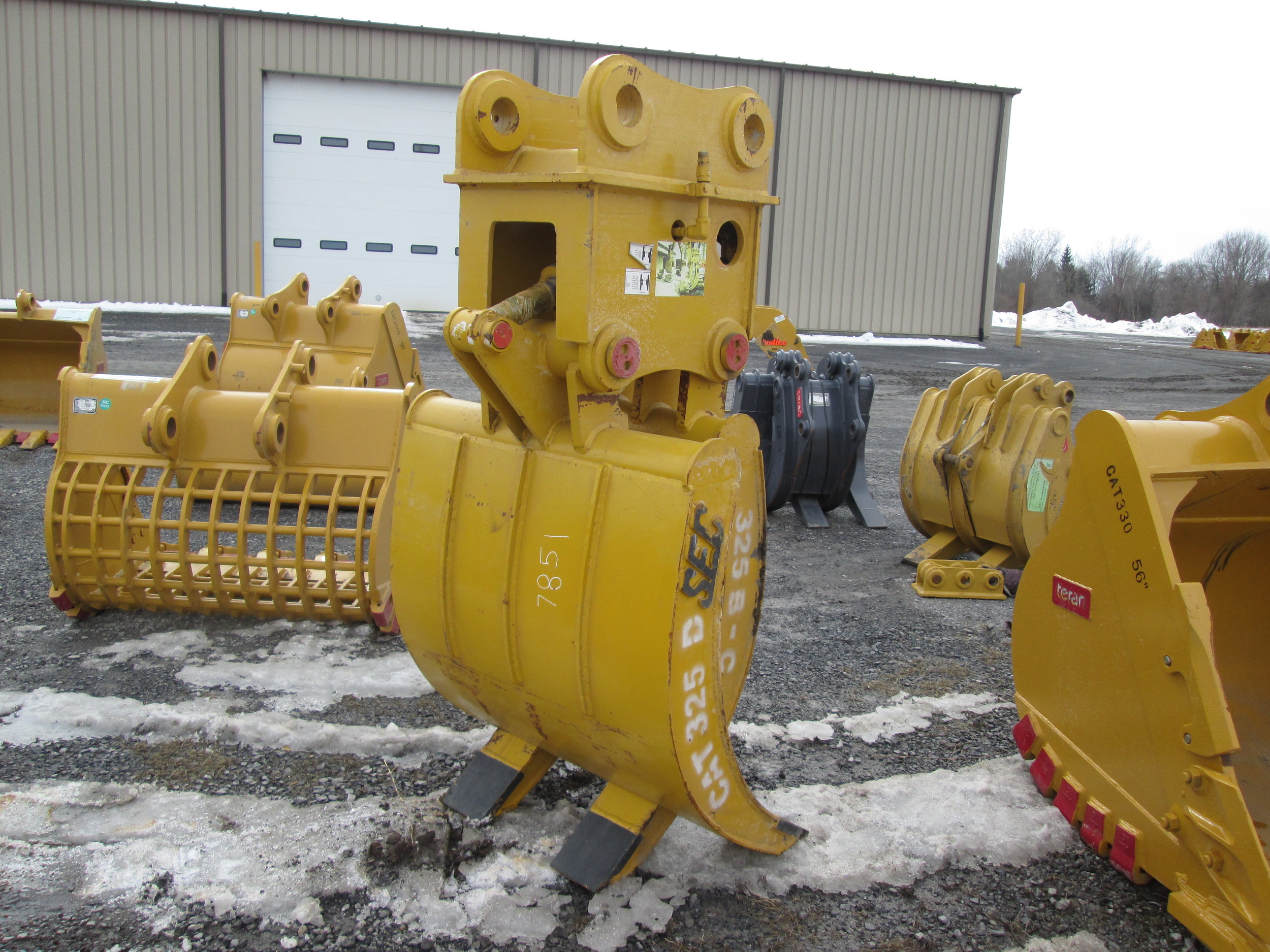 Grapples — Carroll Equipment - Syracuse's Best Place For Construction ...