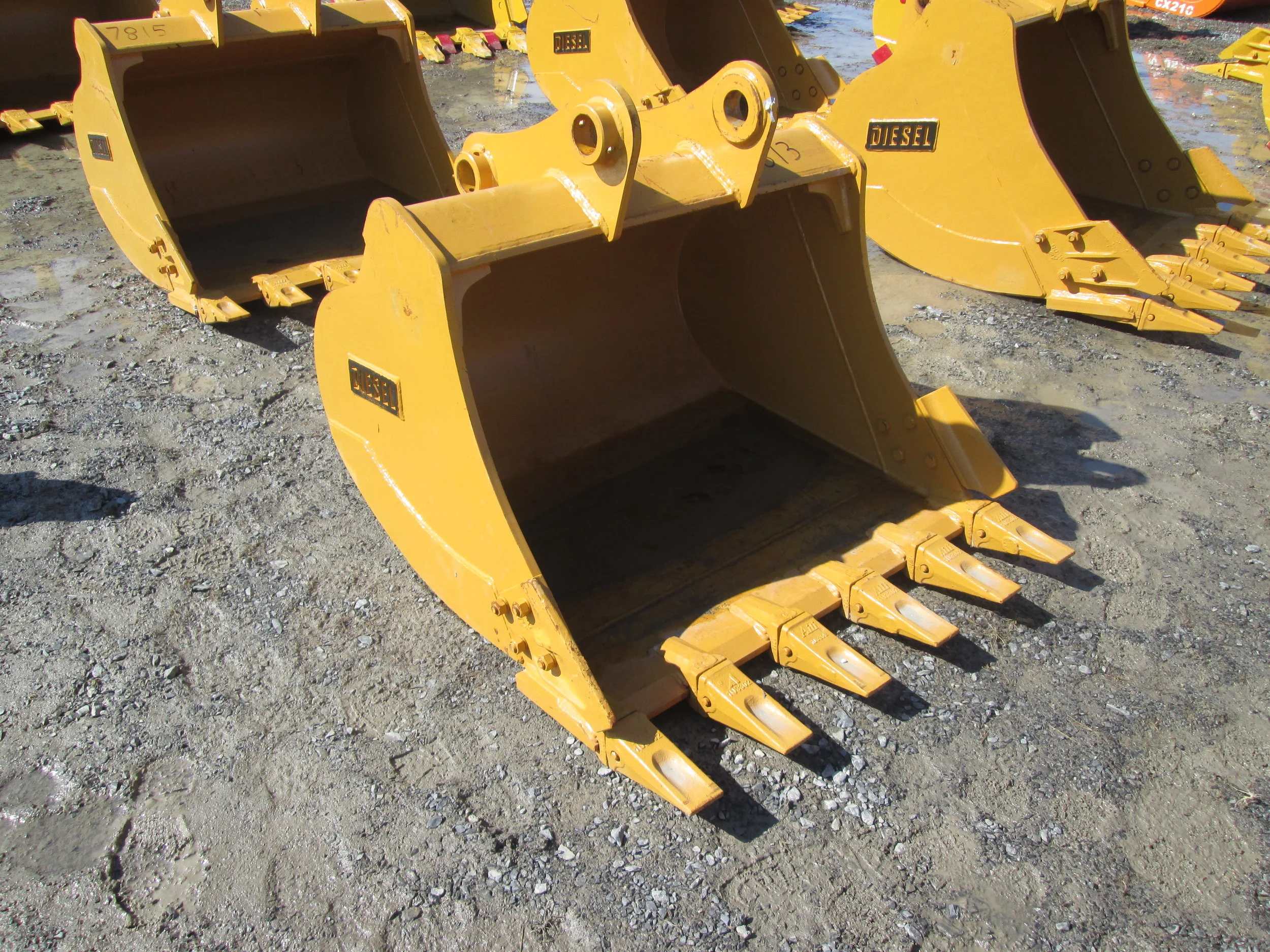 Tooth Bucket 46"- 50" — Carroll Equipment - CNY'S Best Place For ...