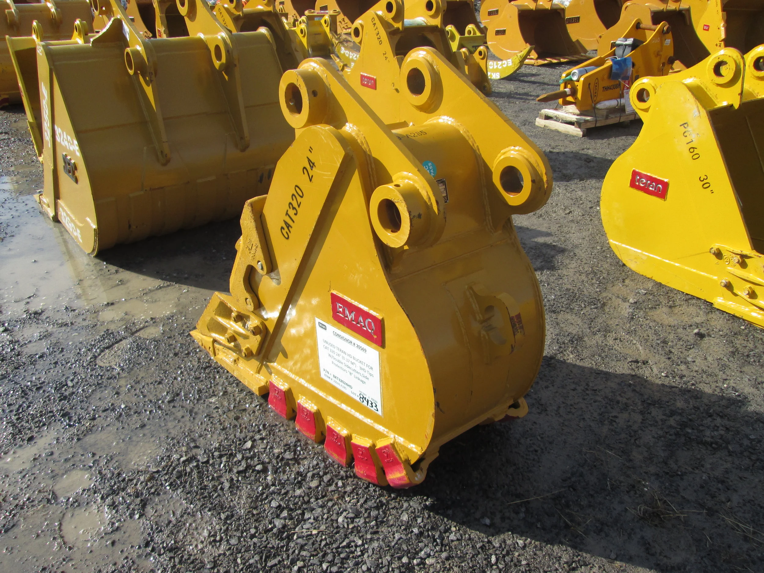 Tooth Buckets 21” – 30” — Carroll Equipment - CNY'S Best Place For ...