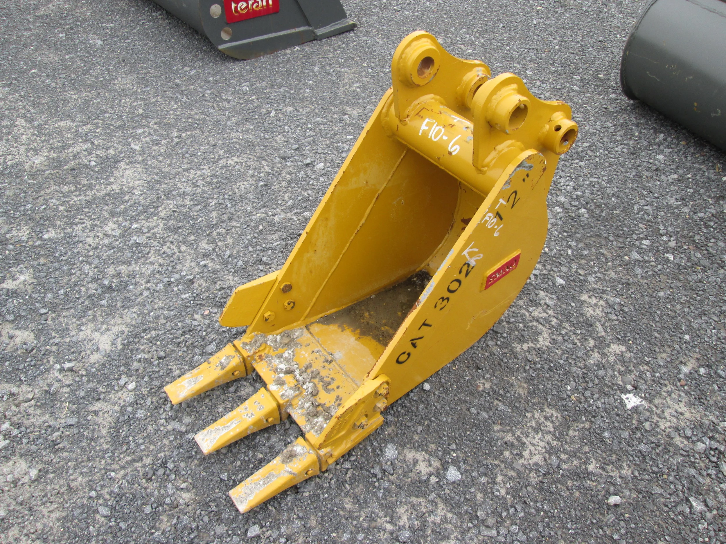 Tooth Buckets 8" – 20" — Carroll Equipment - CNY'S Best Place For ...