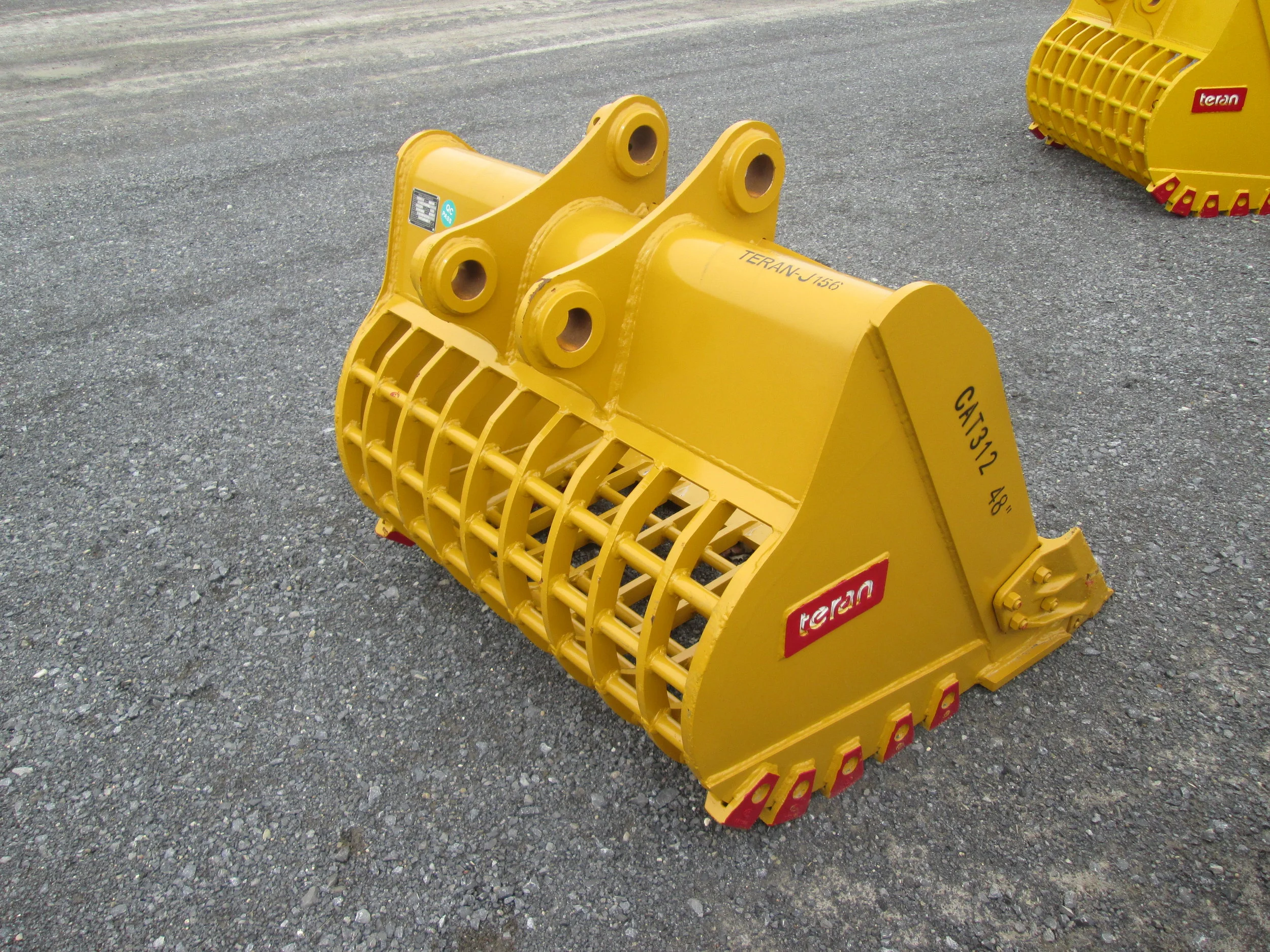 Skeleton Tooth Buckets — Carroll Equipment - CNY'S Best Place For ...