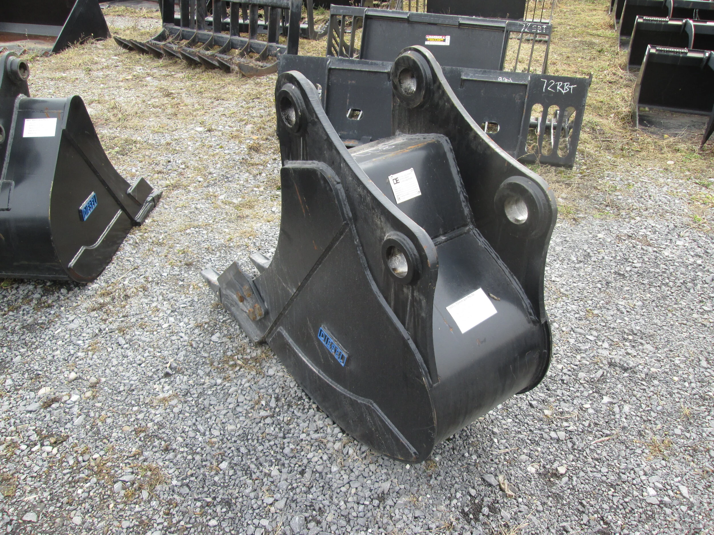 Tooth Buckets 8" – 20" — Carroll Equipment - CNY'S Best Place For ...