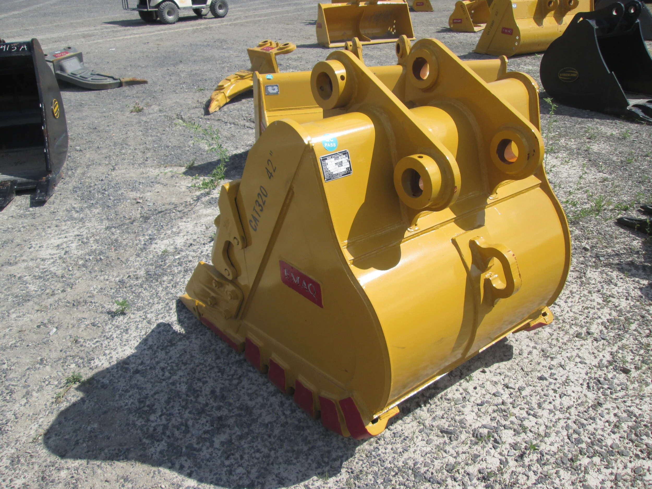 Tooth Buckets 41” – 45” — Carroll Equipment - CNY'S Best Place For ...