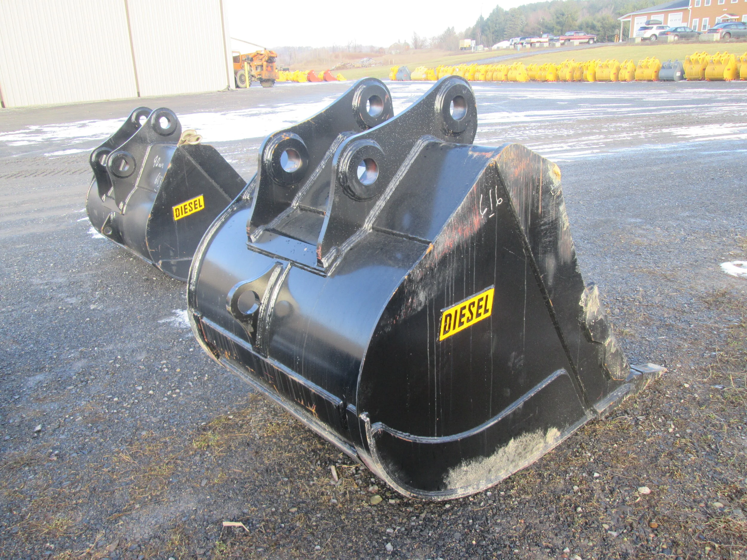 Tooth Buckets 51” – 78” — Carroll Equipment - CNY'S Best Place For ...