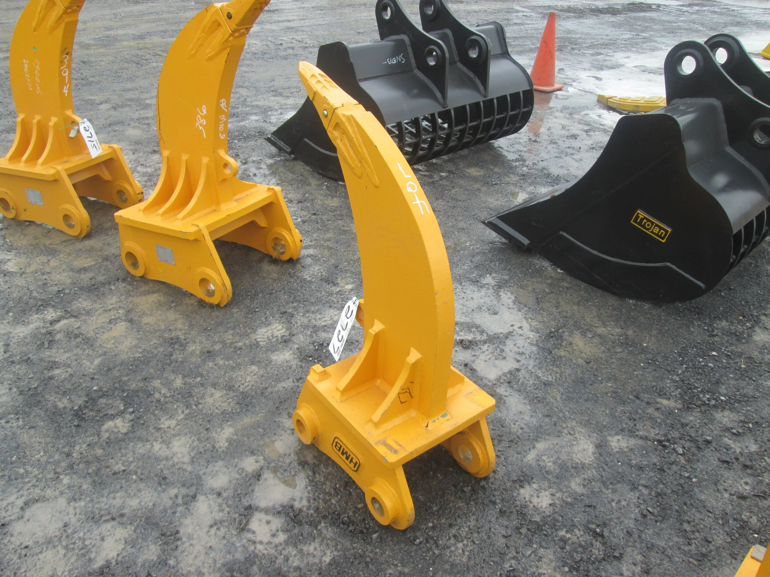 #0062- New HMB Ripper Komatsu PC120-100, Kobelco SK100 - REGULAR PRICE ...