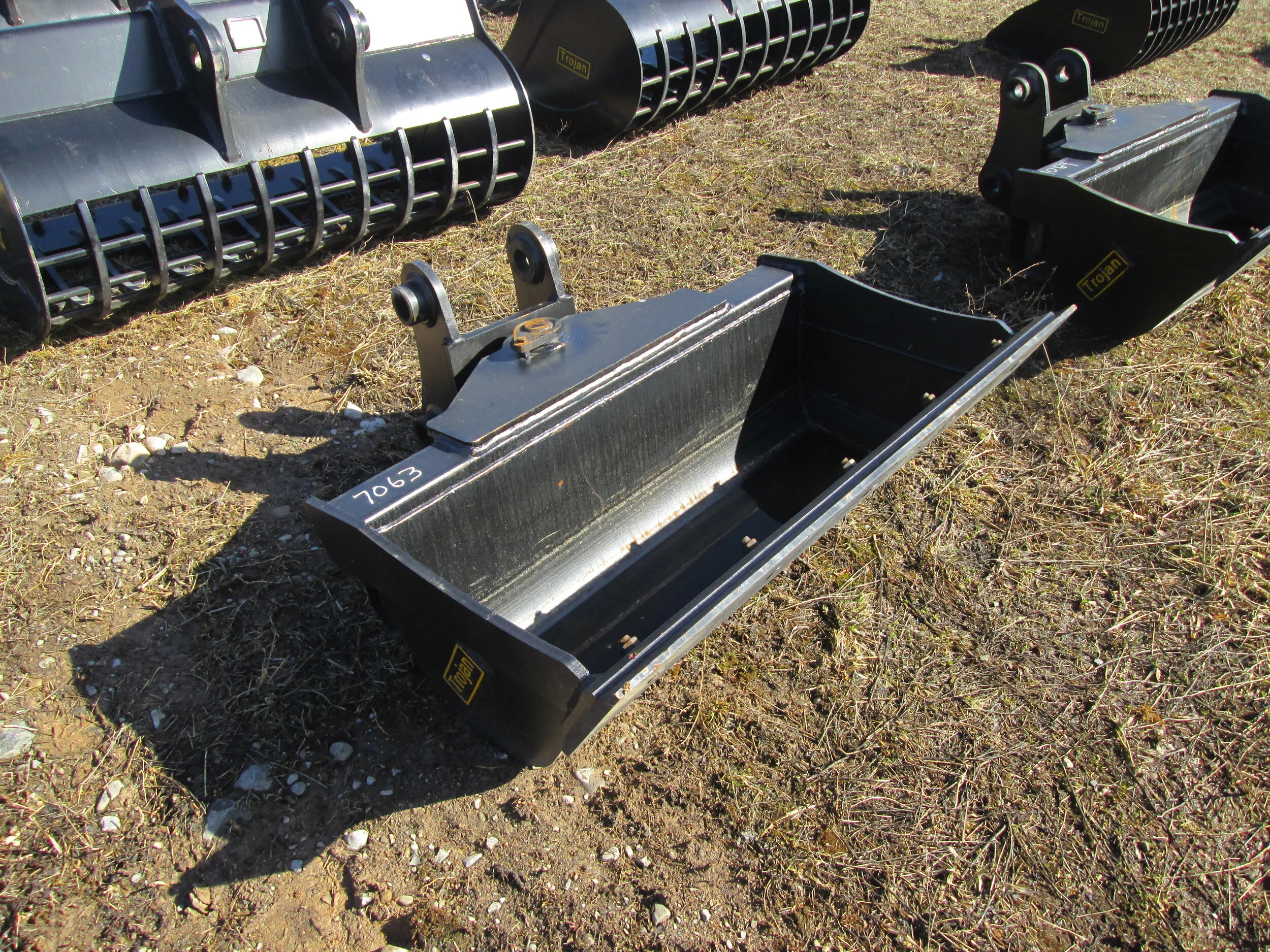 Hydraulic Tilt Ditching Buckets — Carroll Equipment - Syracuse's Best ...