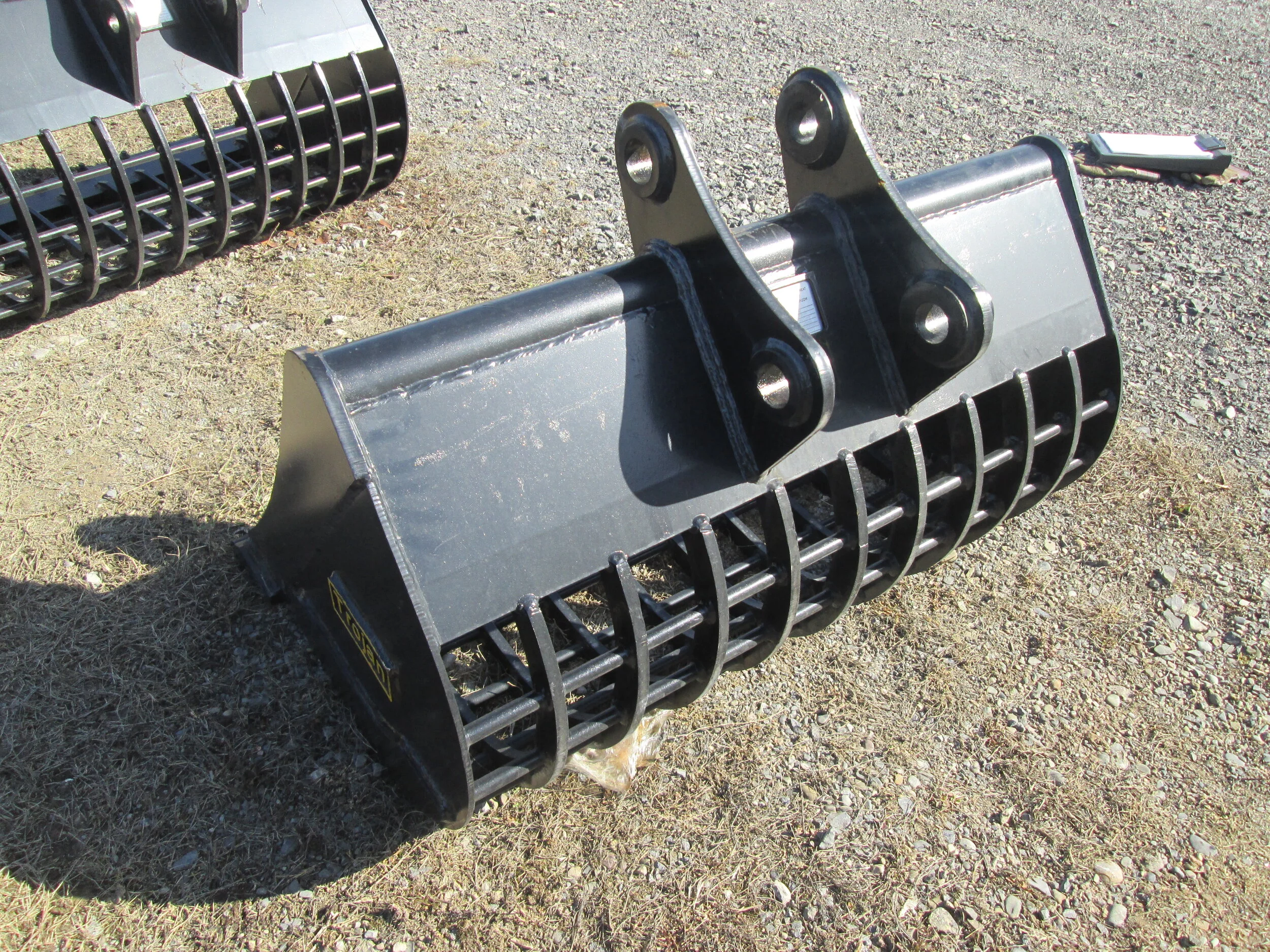 Skeleton Ditching Buckets — Carroll Equipment - CNY'S Best Place For ...