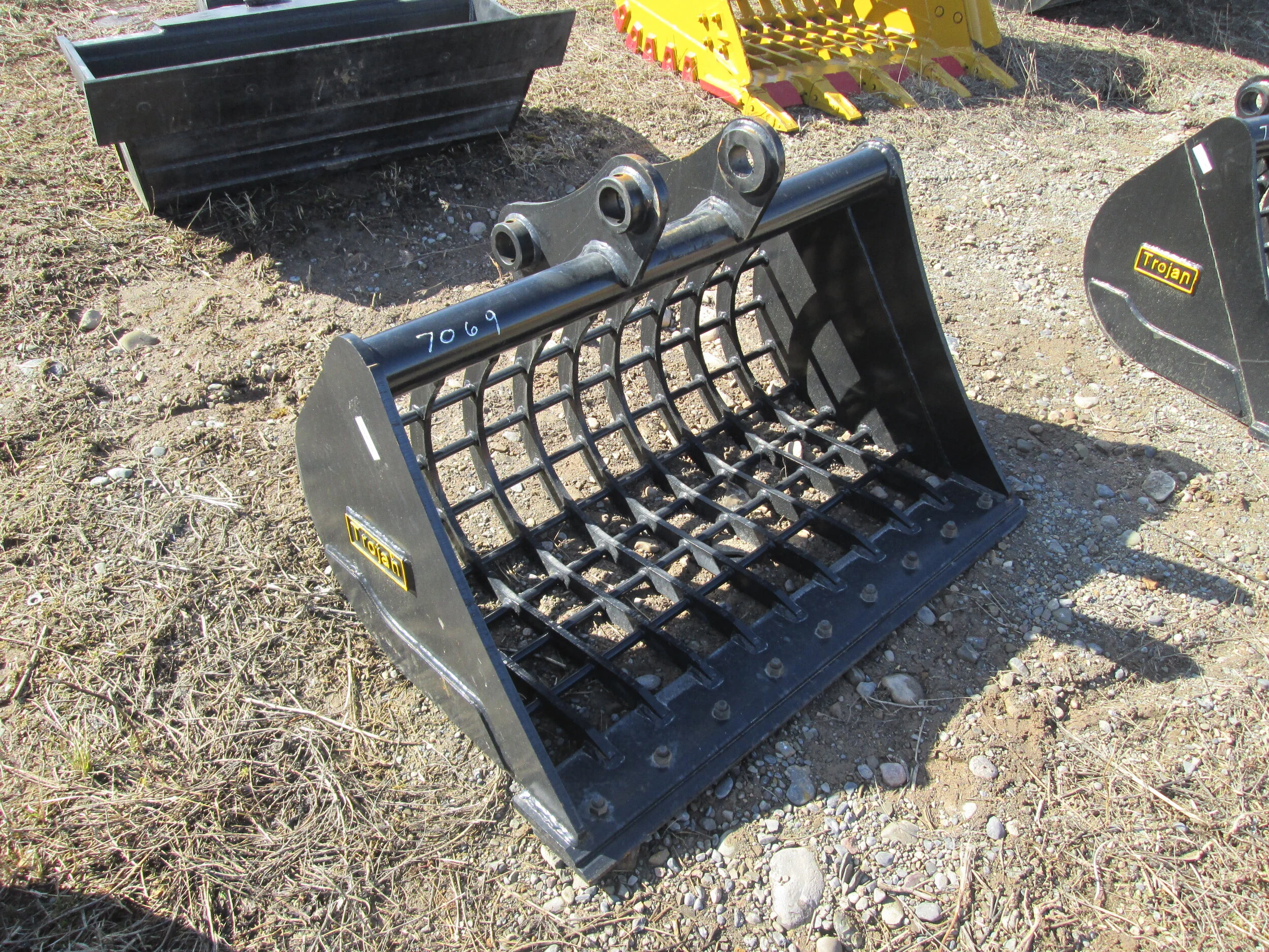 Skeleton Ditching Buckets — Carroll Equipment - CNY'S Best Place For ...
