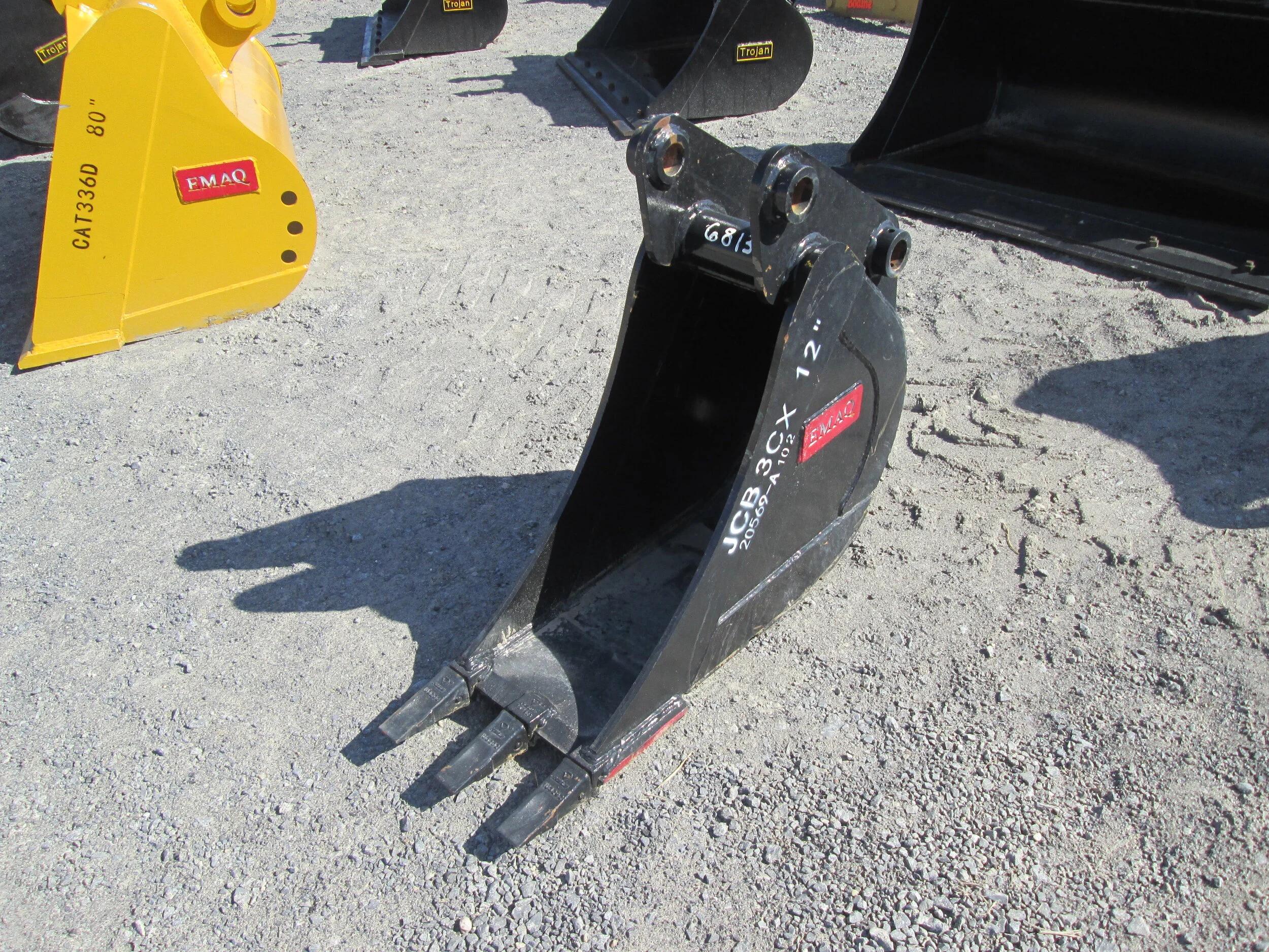 Backhoe Tooth Buckets — Carroll Equipment - CNY'S Best Place For ...