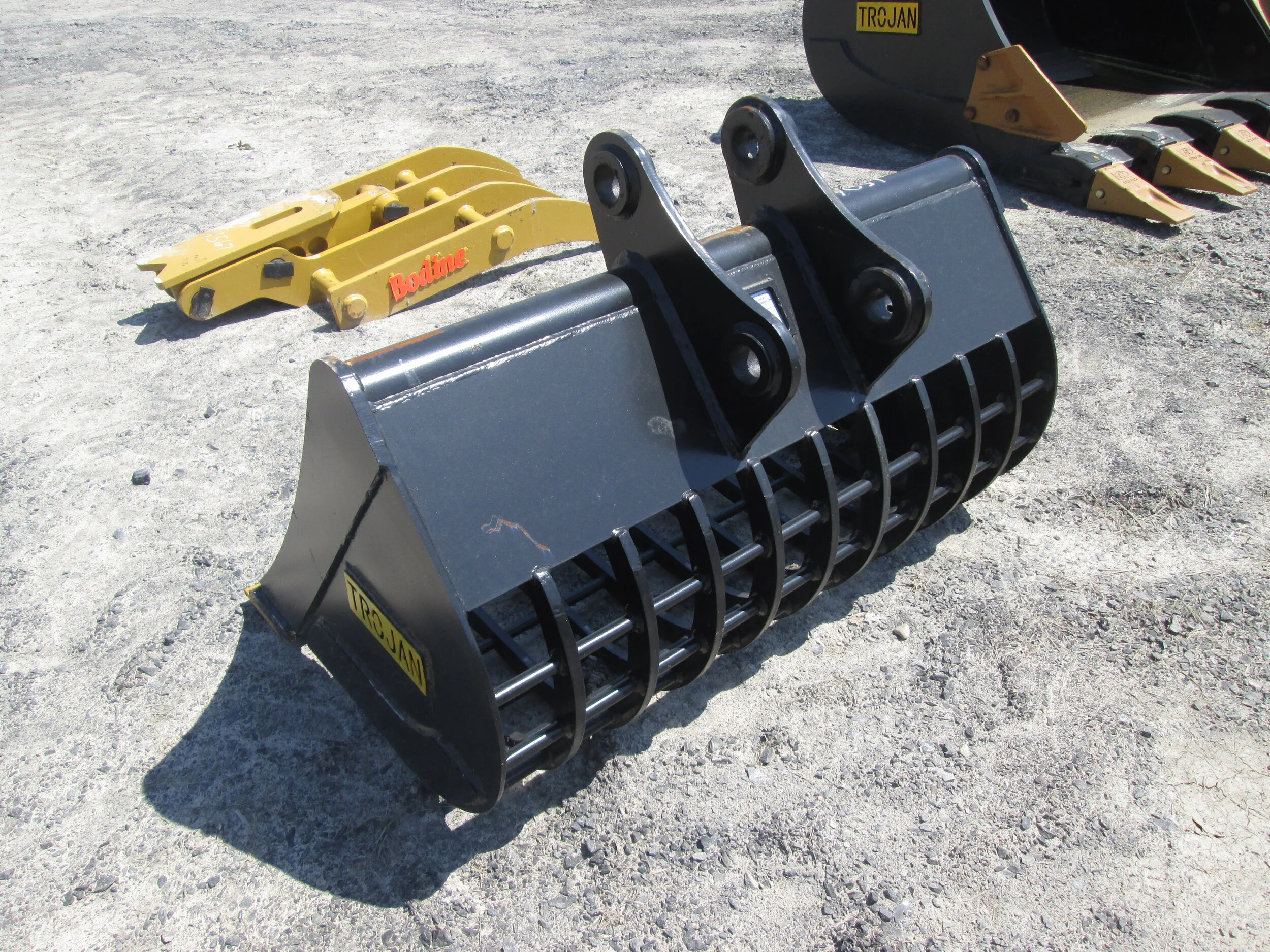 Skeleton Ditching Buckets — Carroll Equipment - CNY'S Best Place For ...
