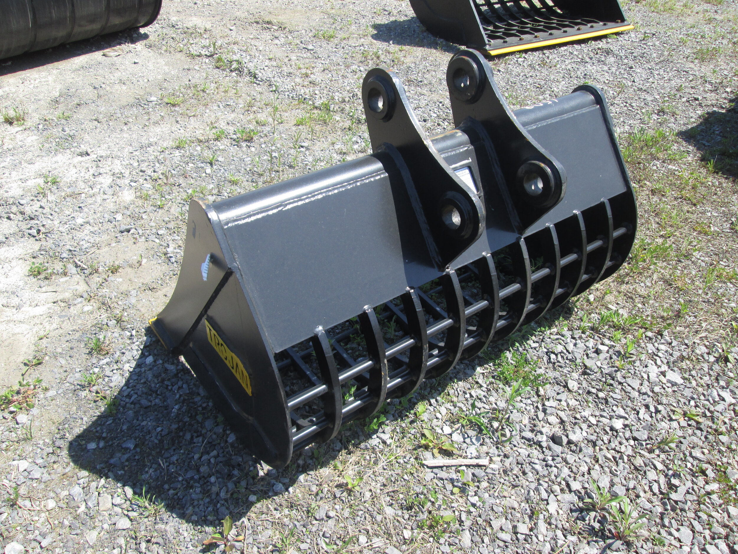 Skeleton Ditching Buckets — Carroll Equipment - CNY'S Best Place For ...
