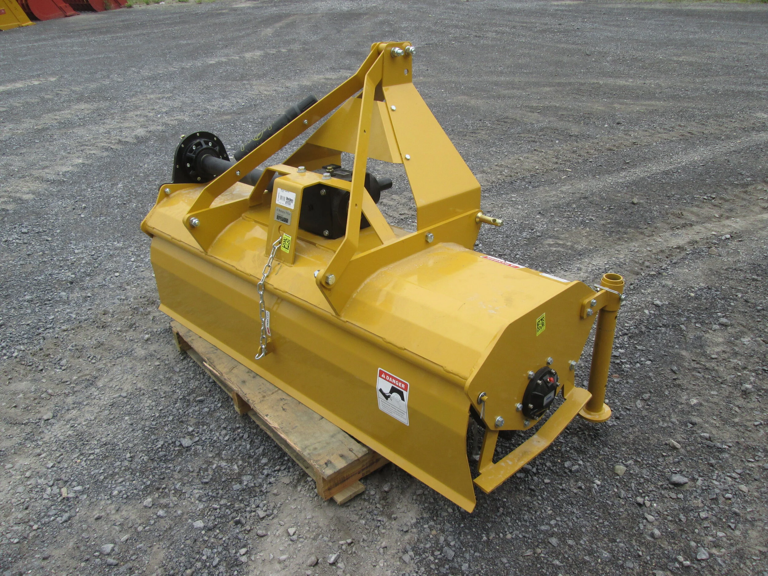 #0121 Country Line 5' Rototiller for 3pt Hitch - REGULAR PRICE $2,413. ...