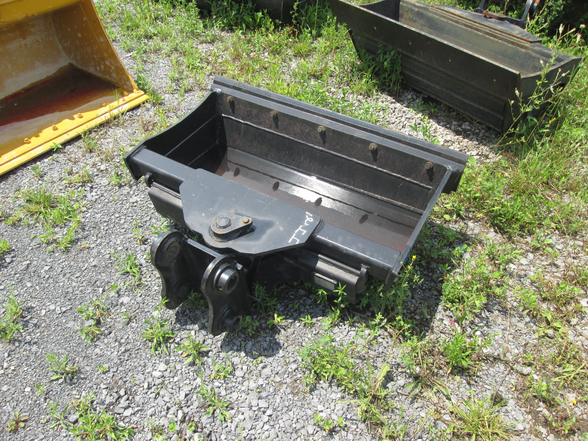 Hydraulic Tilt Ditching Buckets — Carroll Equipment - CNY'S Best Place ...