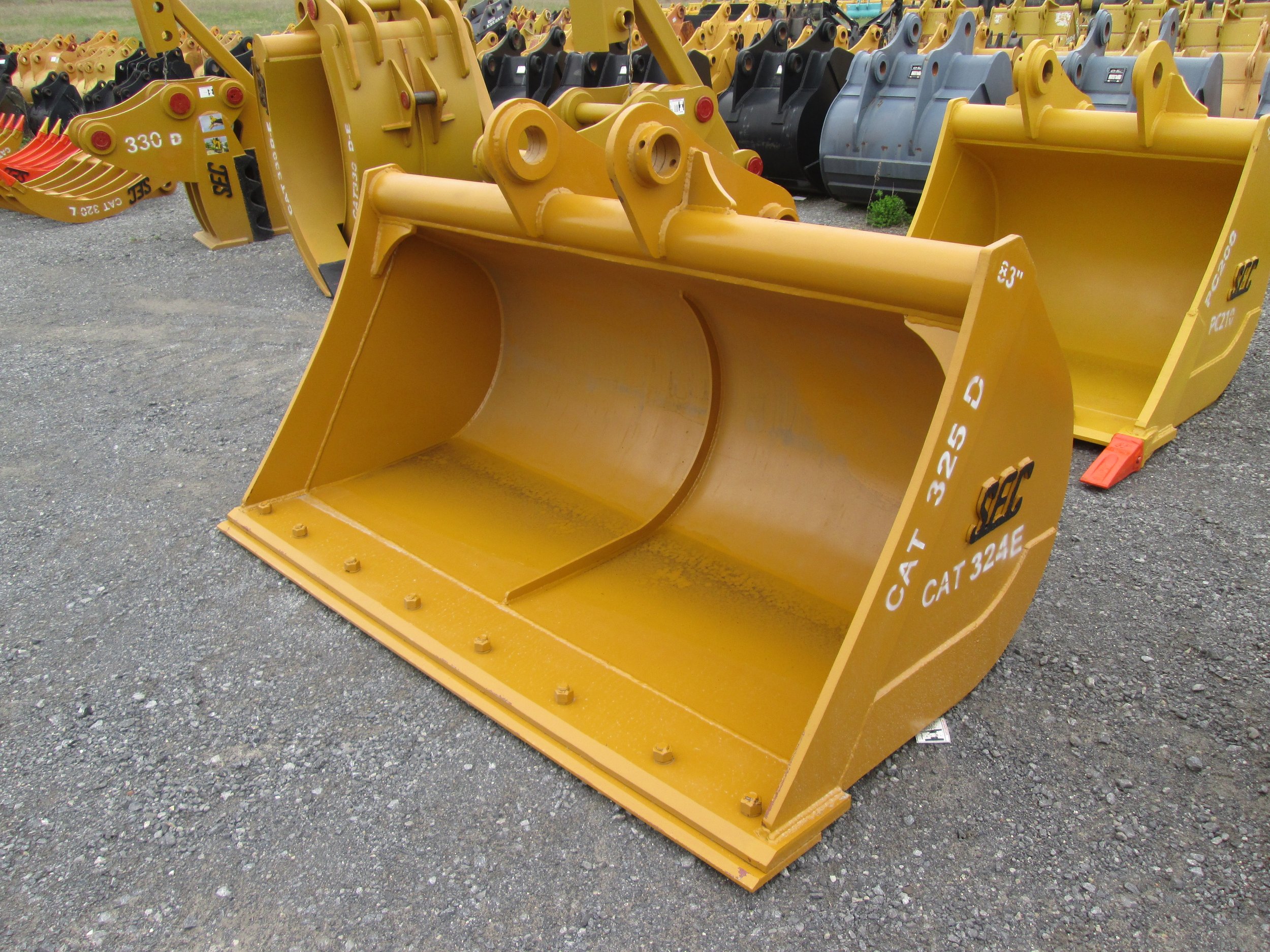#9794- 83" SEC Ditching Bucket CAT325D, Case CX240, Komatsu PC300-6 ...