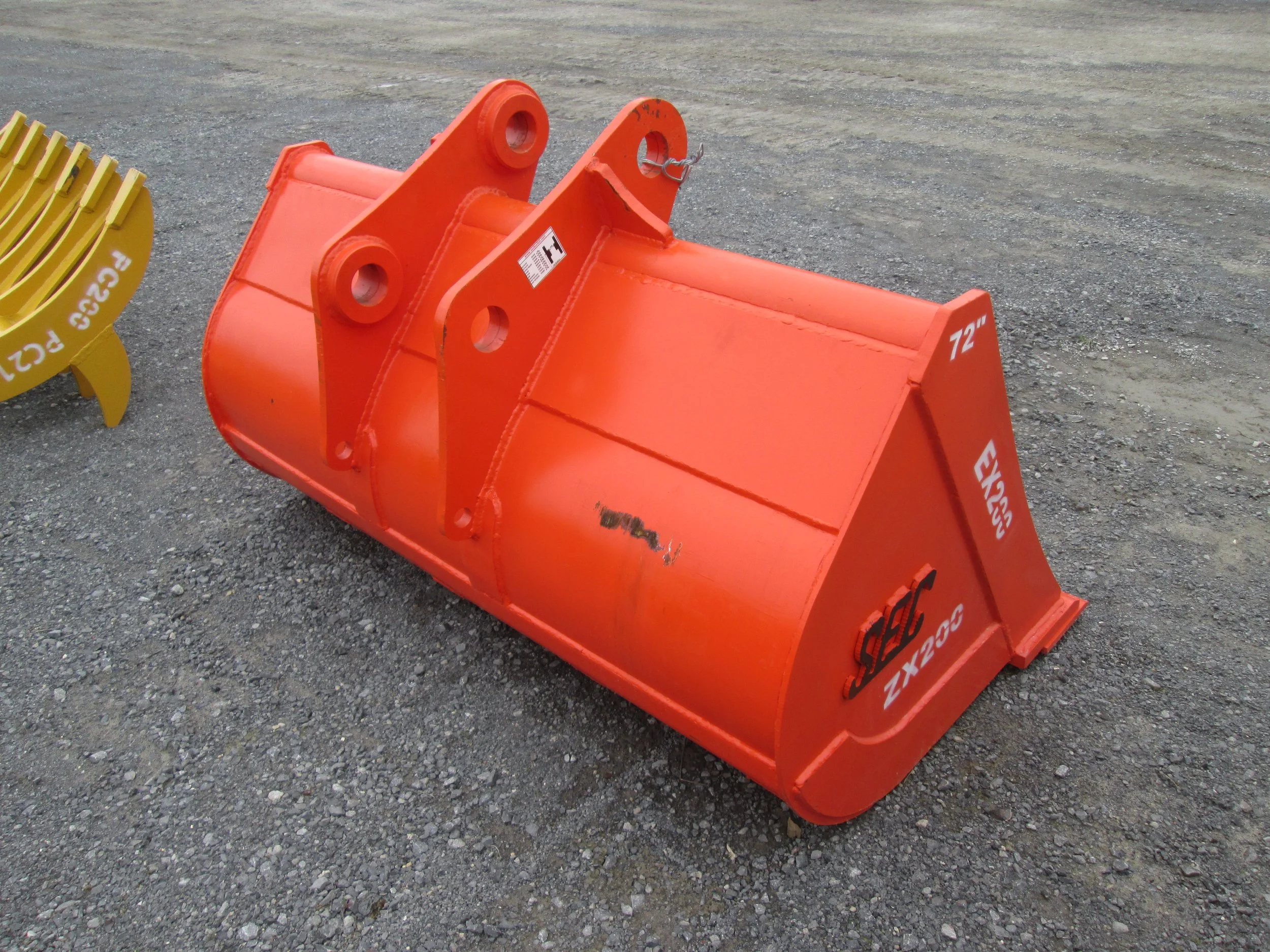 #9431- NEW 72" SEC Ditching Bucket Hitachi EX200, JD200, Case CX210 ...