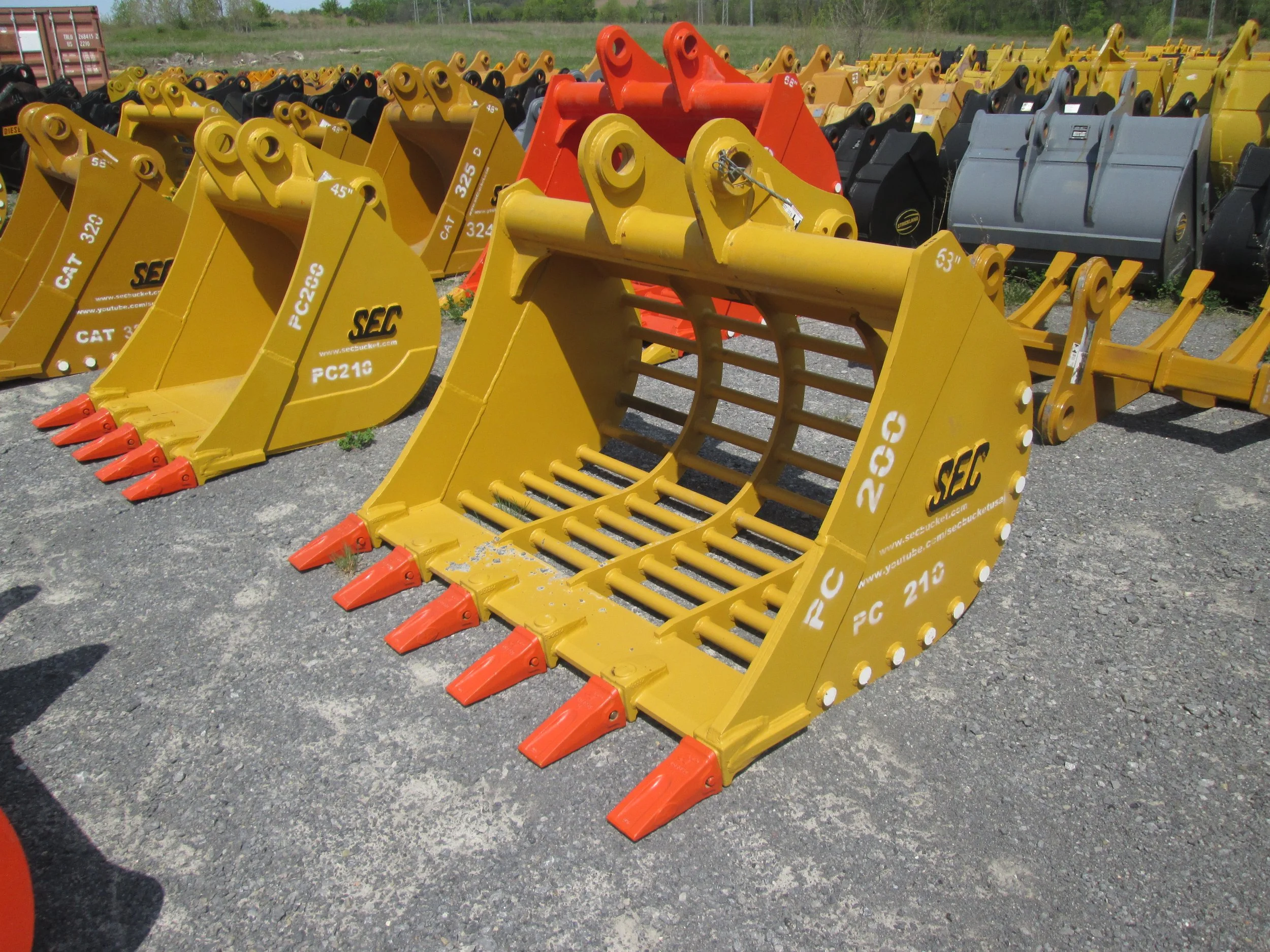 Skeleton Tooth Buckets — Carroll Equipment - Syracuse's Best Place For ...