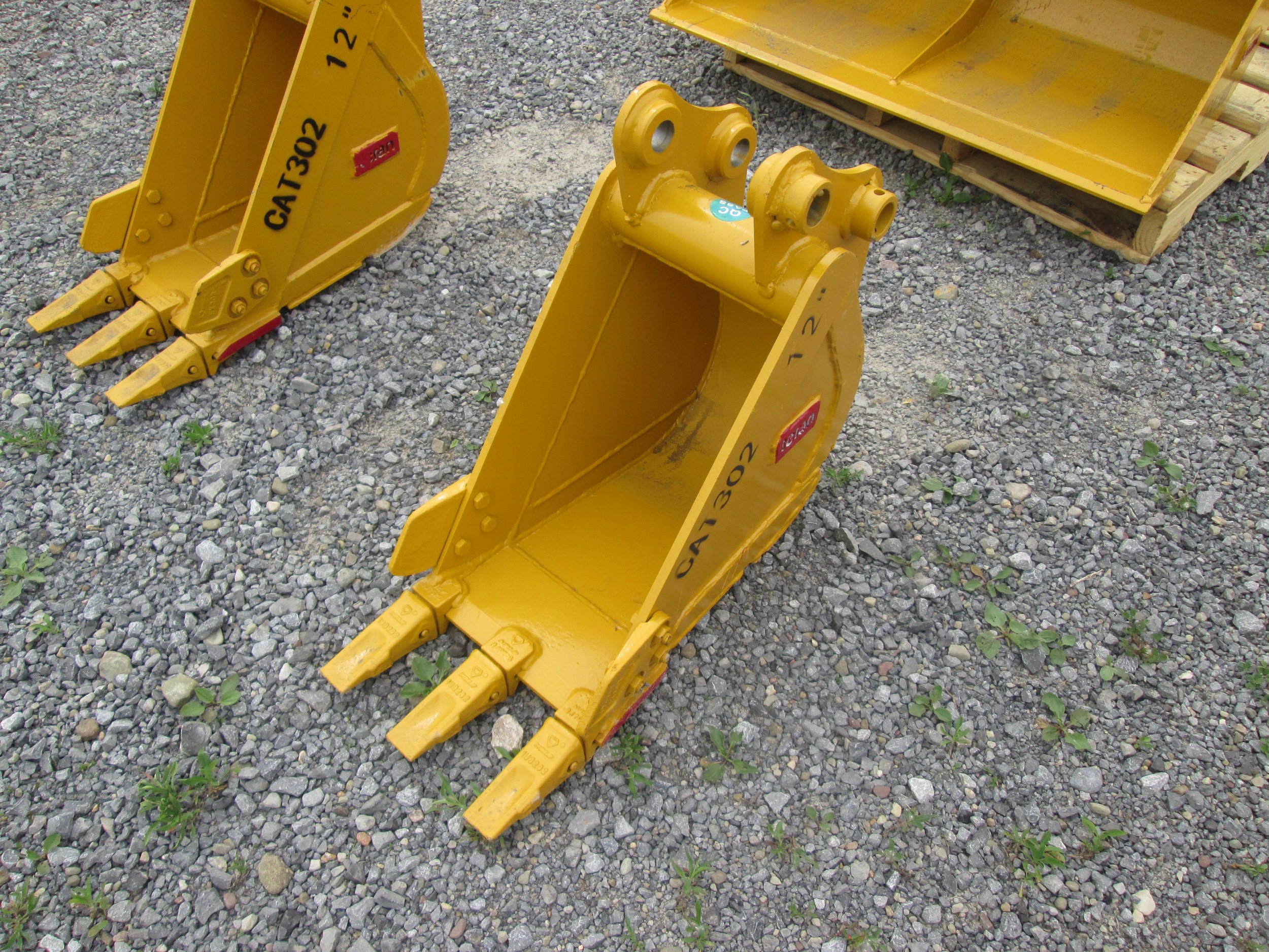 Tooth Buckets 8" – 20" — Carroll Equipment - CNY'S Best Place For ...