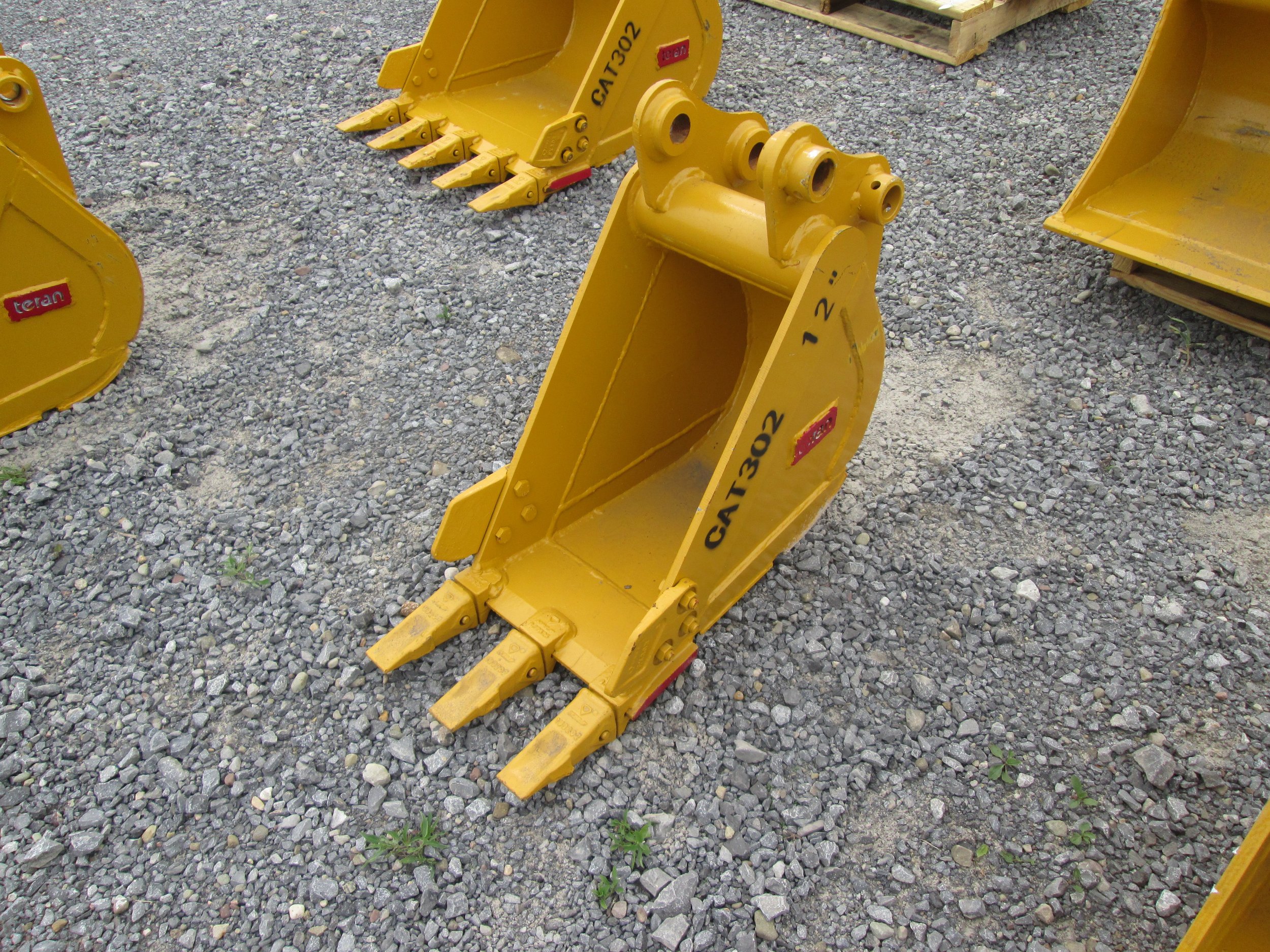 Tooth Buckets 8" – 20" — Carroll Equipment - CNY'S Best Place For ...