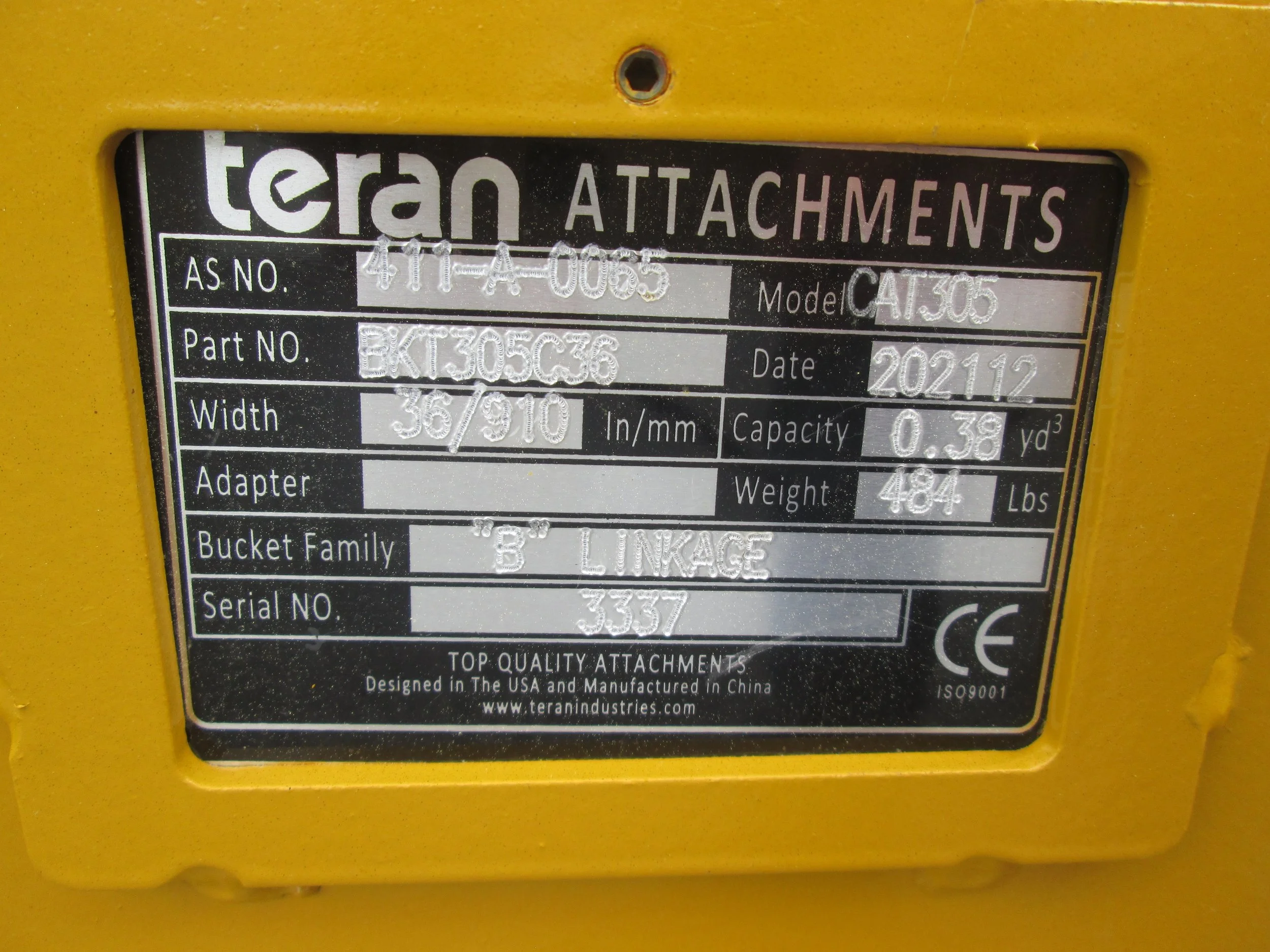 #3337- New 36" EMAQ Tooth Bucket CAT305, Hitachi EX50, Bobcat E50 ...