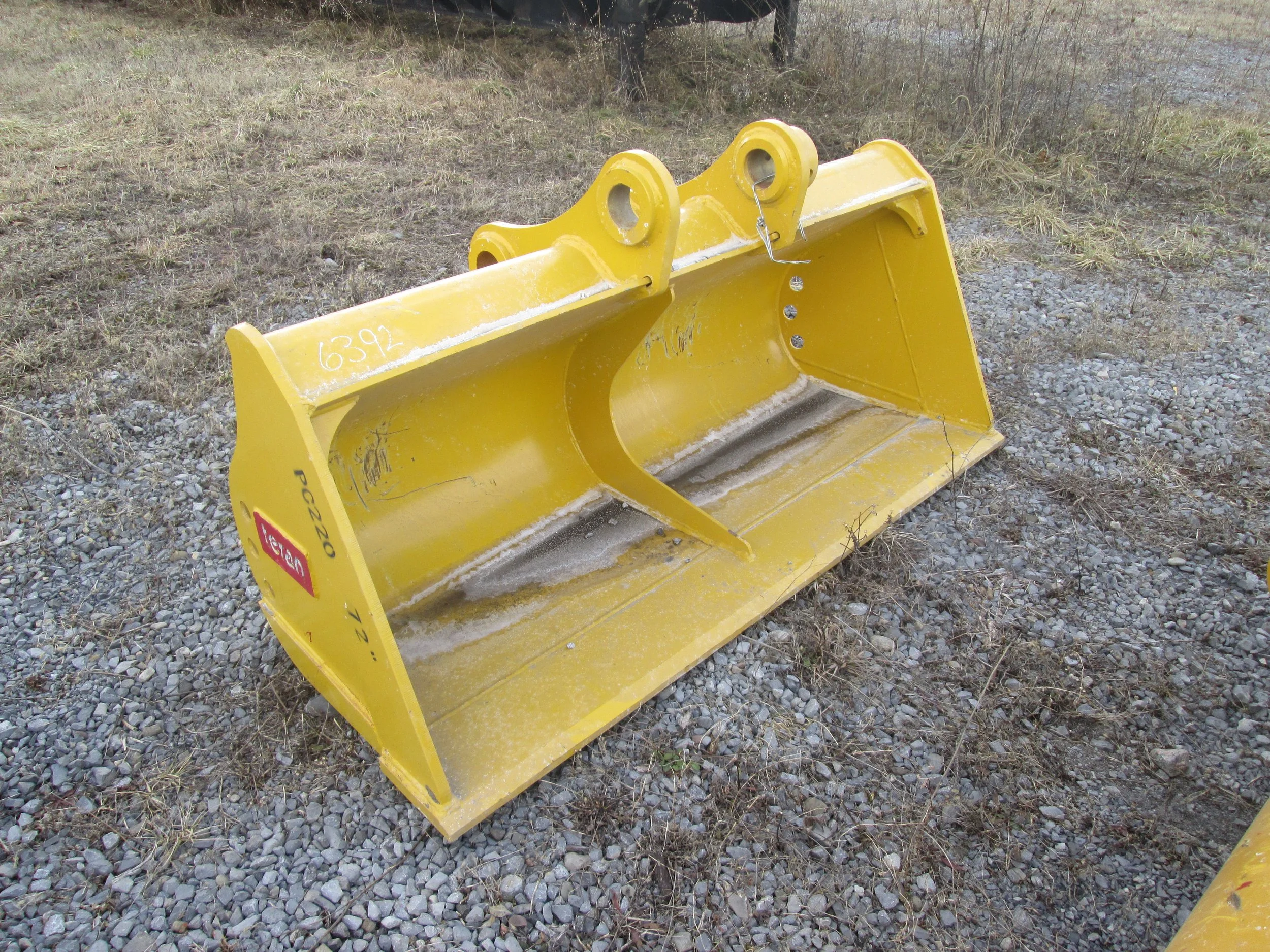 #5118 - 72" NEW Teran Ditching Bucket Komatsu PC220, Kobelco SK200 CAT ...
