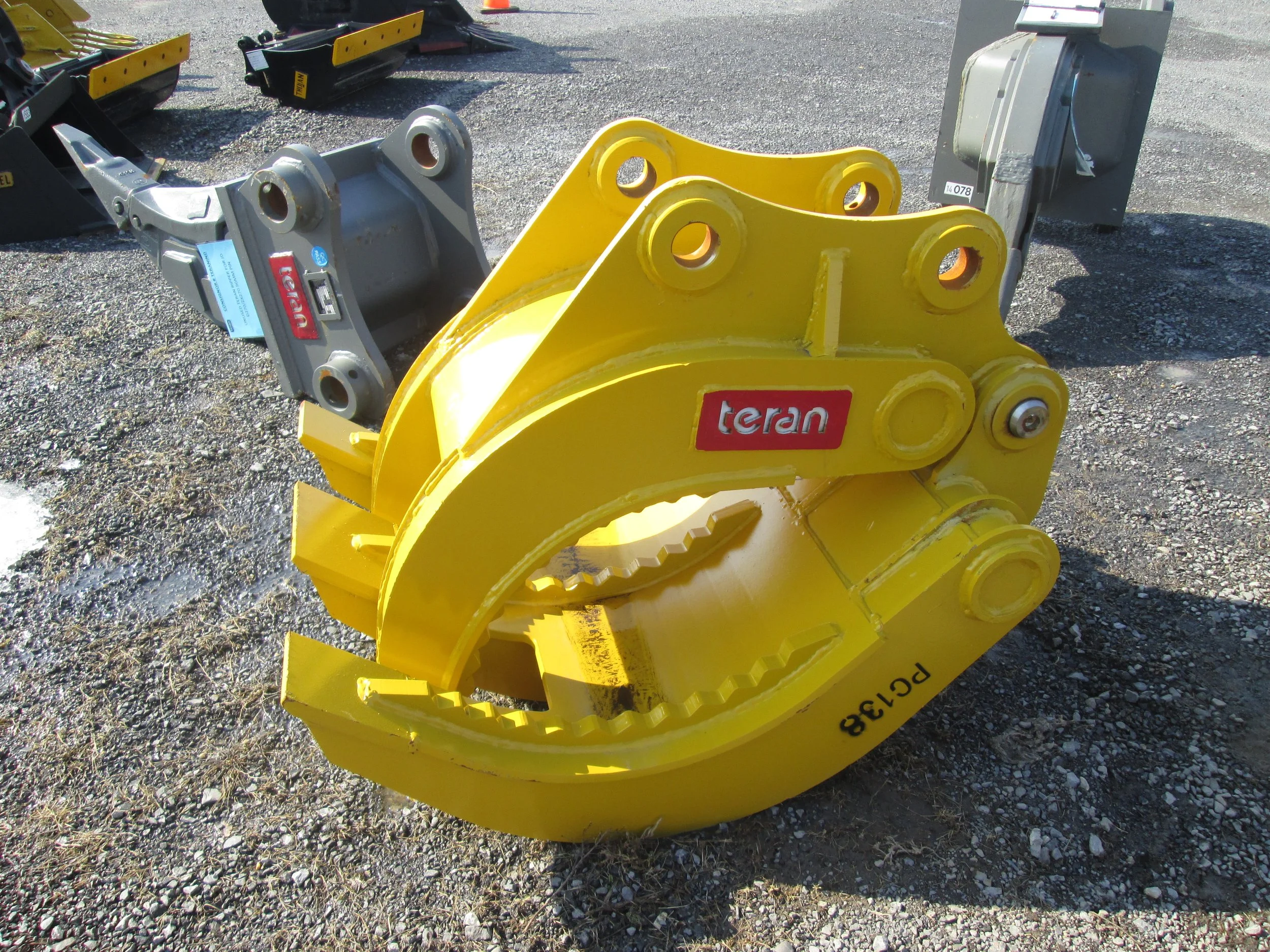 Grapples — Carroll Equipment - CNY'S Best Place For Construction Equipment