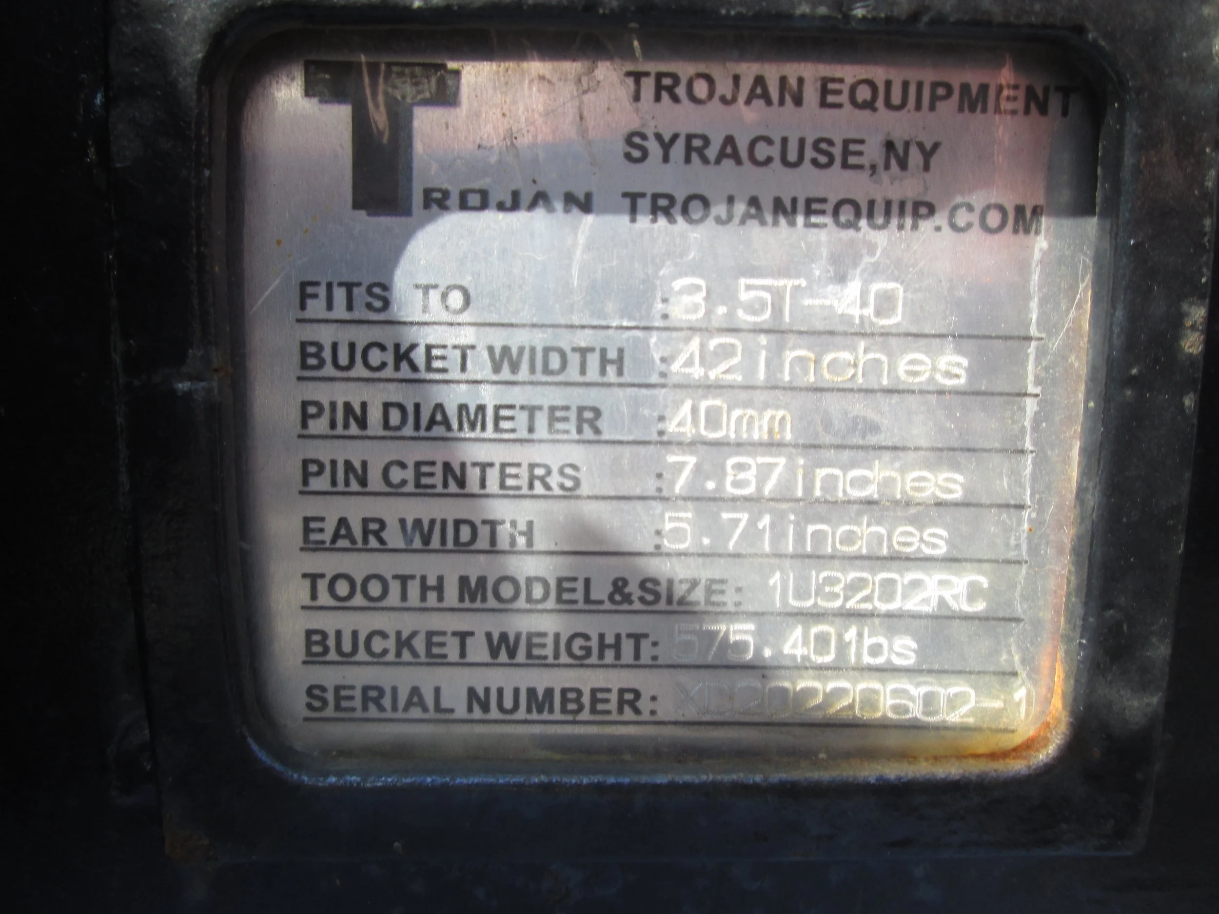 #14580- 42" NEW TROJAN HYDRAULIC TILT DITCHING BUCKET CAT303, 303.5 ...