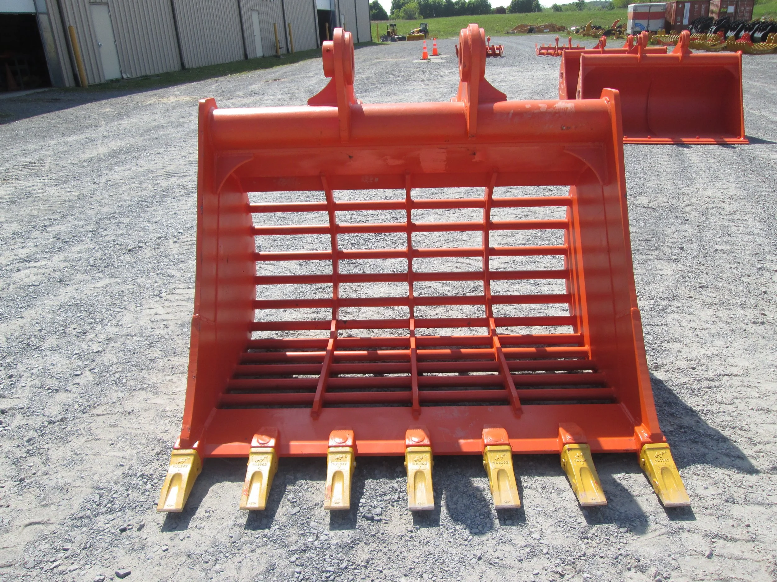 Skeleton Tooth Buckets — Carroll Equipment - CNY'S Best Place For ...