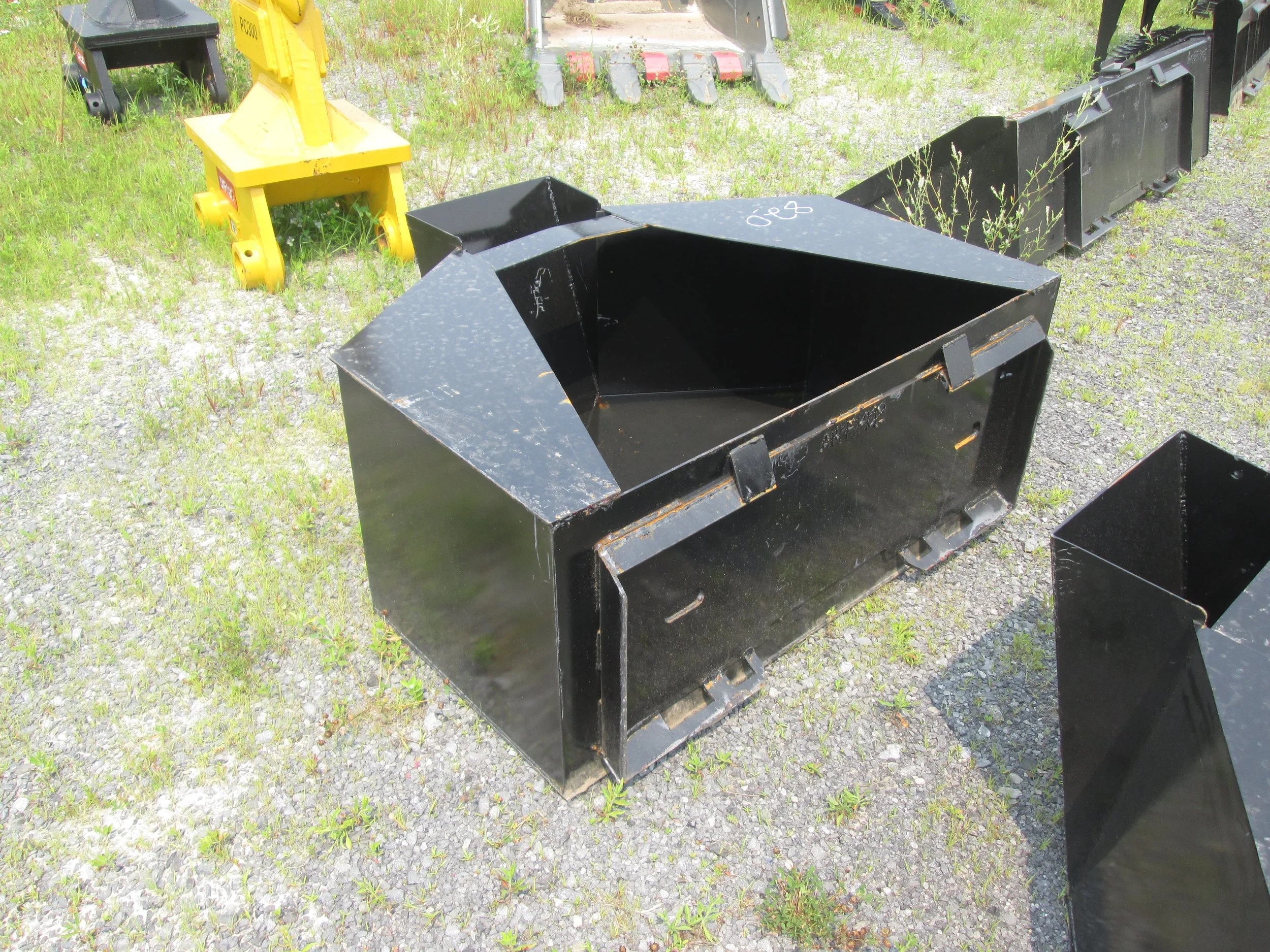 Skid Steer Concrete Placement Bucket — Carroll Equipment - CNY'S Best ...