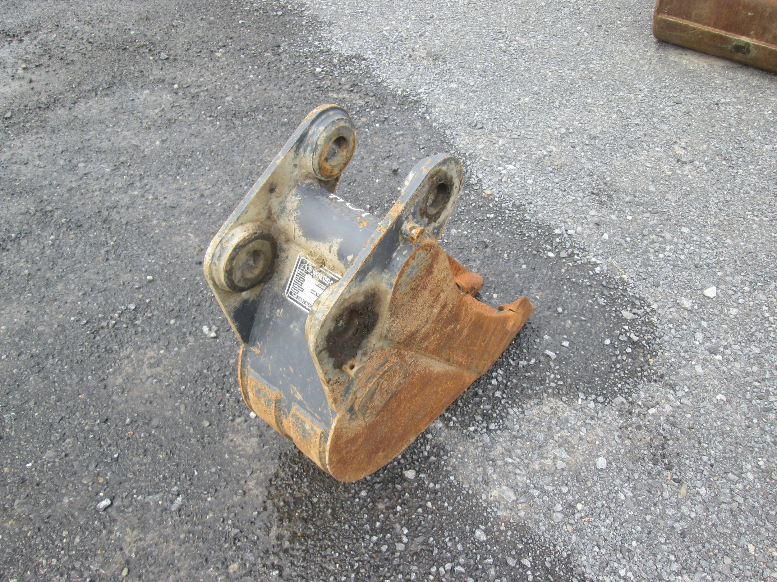 Tooth Buckets 8" – 20" — Carroll Equipment - CNY'S Best Place For ...