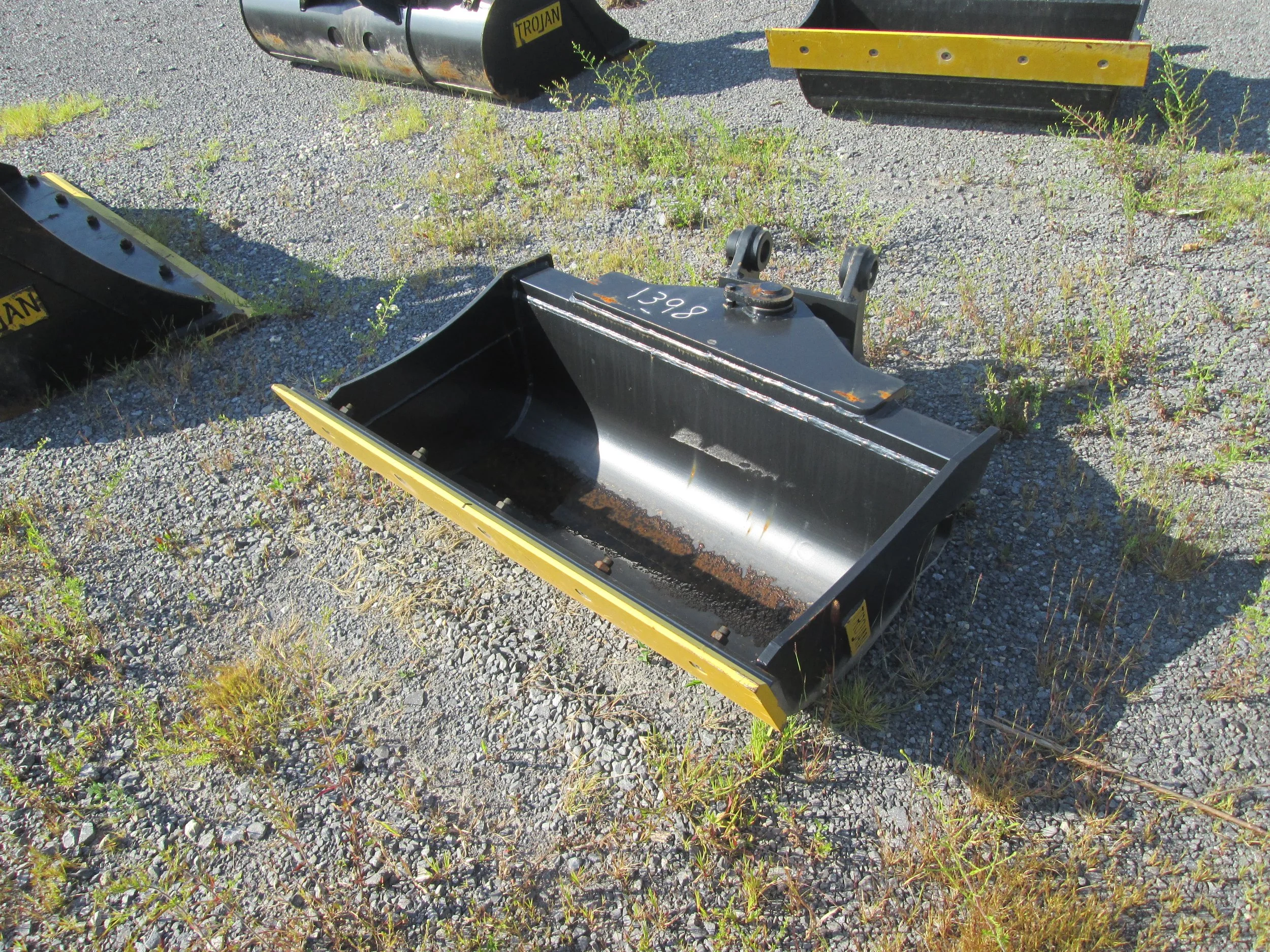 Hydraulic Tilt Ditching Buckets — Carroll Equipment - CNY'S Best Place ...