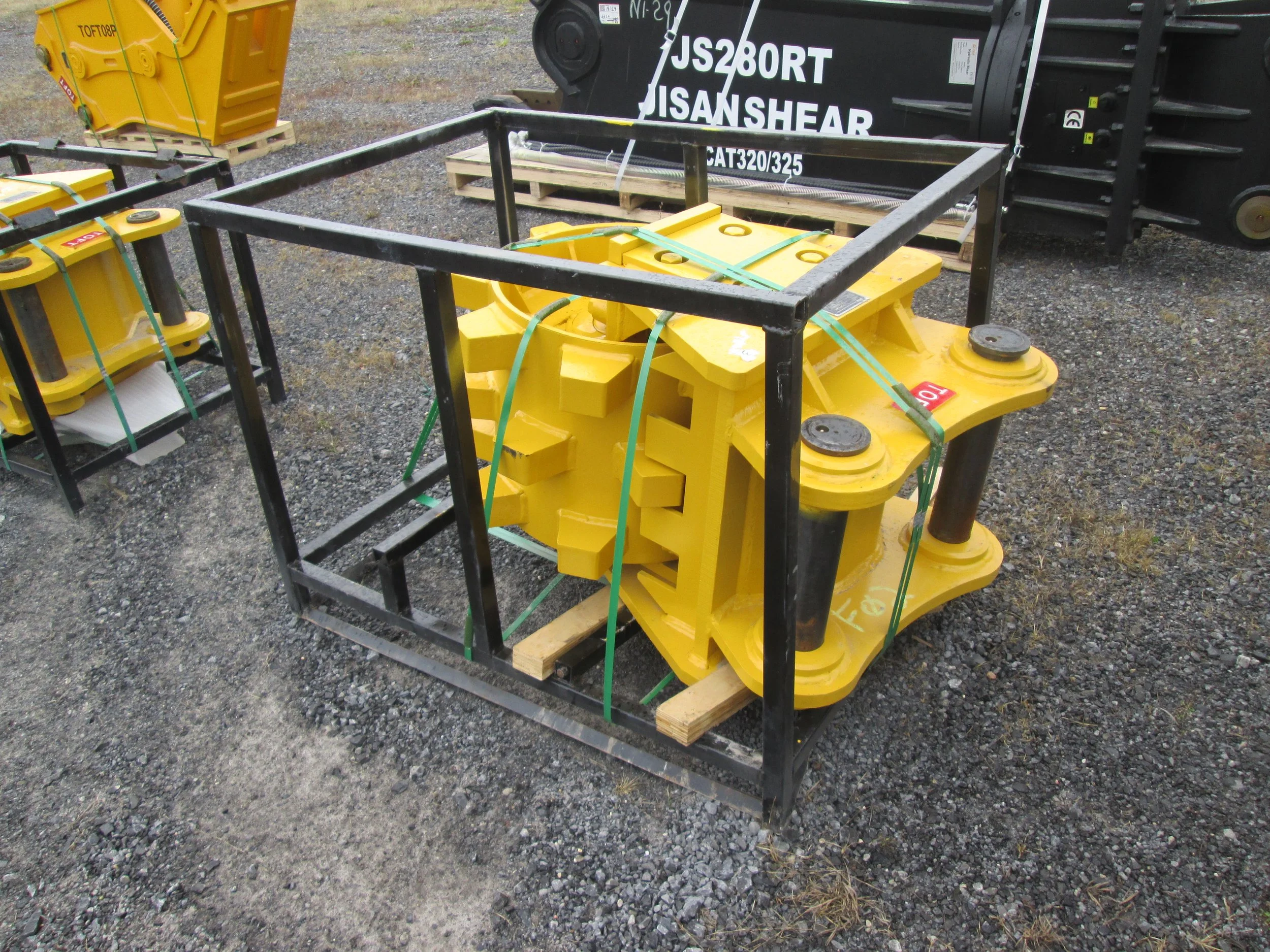 #7025 - New TOFT Compaction Wheel Cat 318, 320, 320L, 320BL, 320CL ...