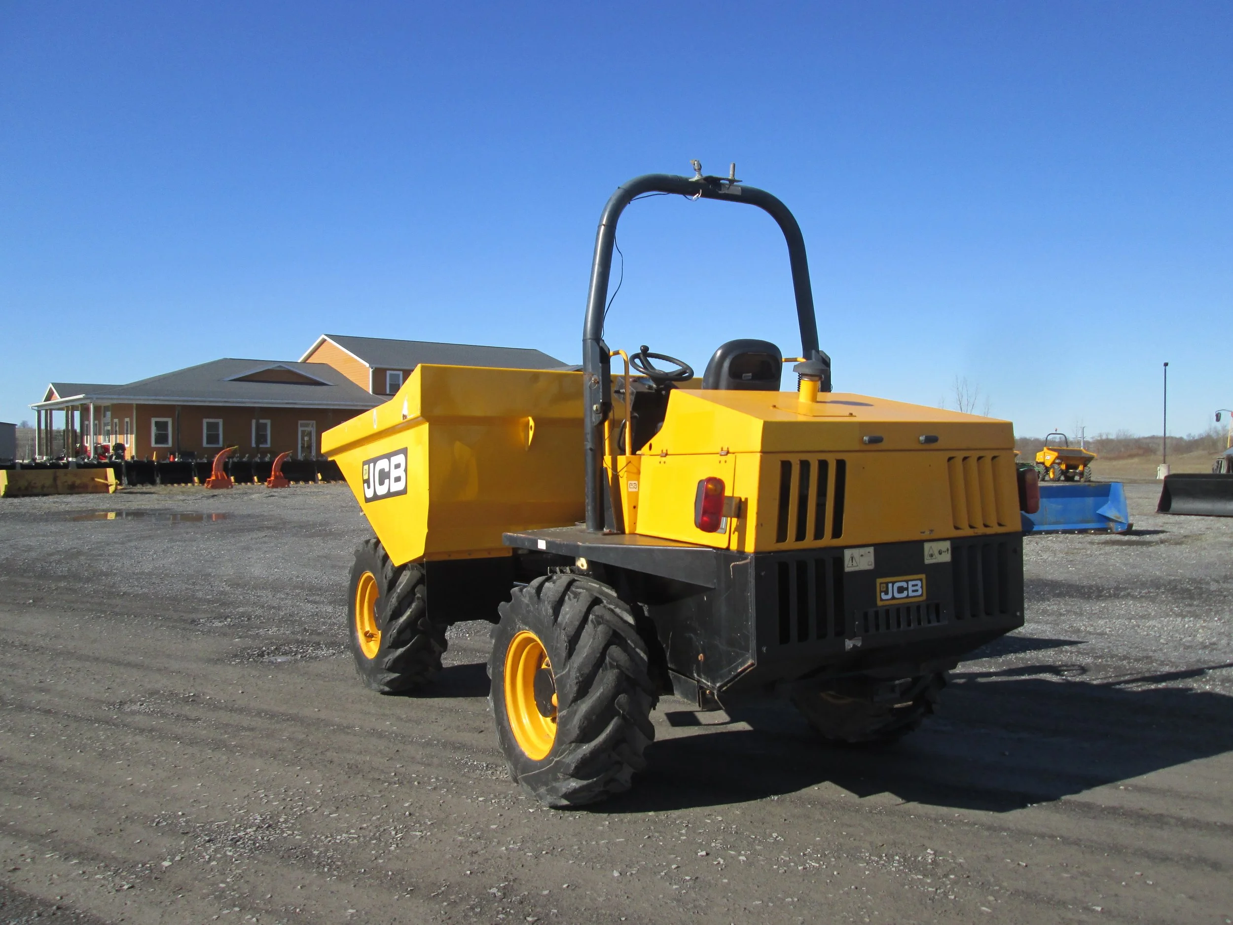 #7702 JCB 6TFT 6 Ton Dumper — Carroll Equipment - CNY'S Best Place For ...
