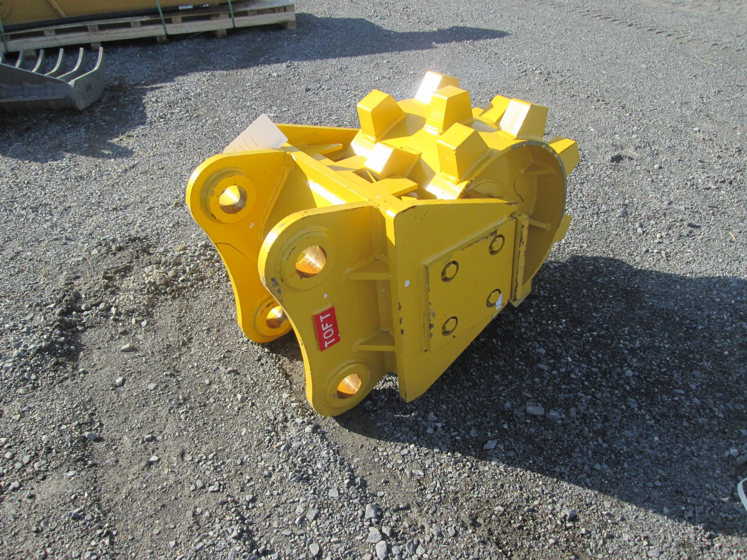 #1006 - NEW 18" TOFT COMPACTION WHEEL CAT 320 - REGULAR PRICE $4,198.95 ...