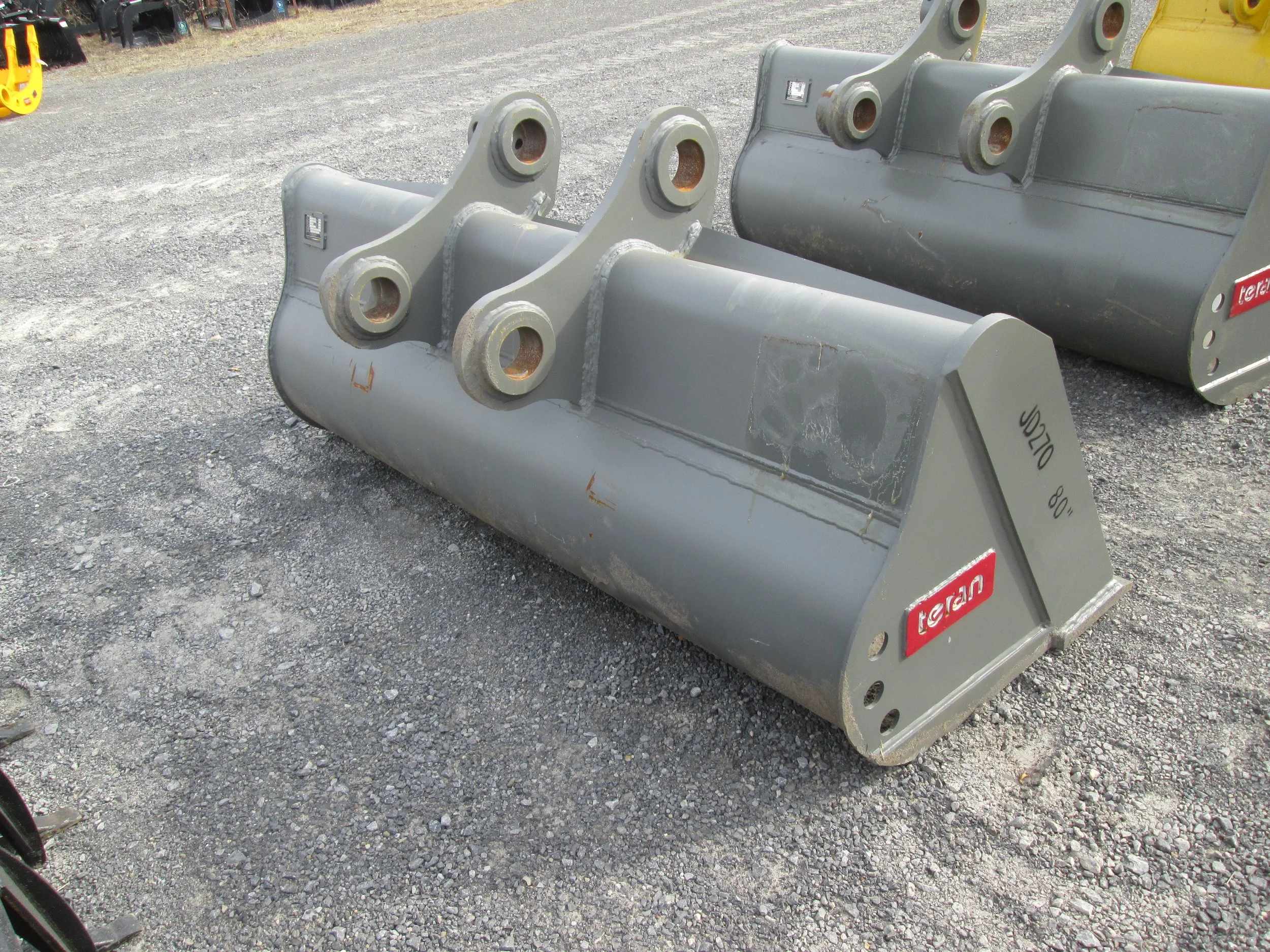 #1181 -New 80" Teran Ditching Bucket John Deere/Hitachi 270 - REGULAR ...