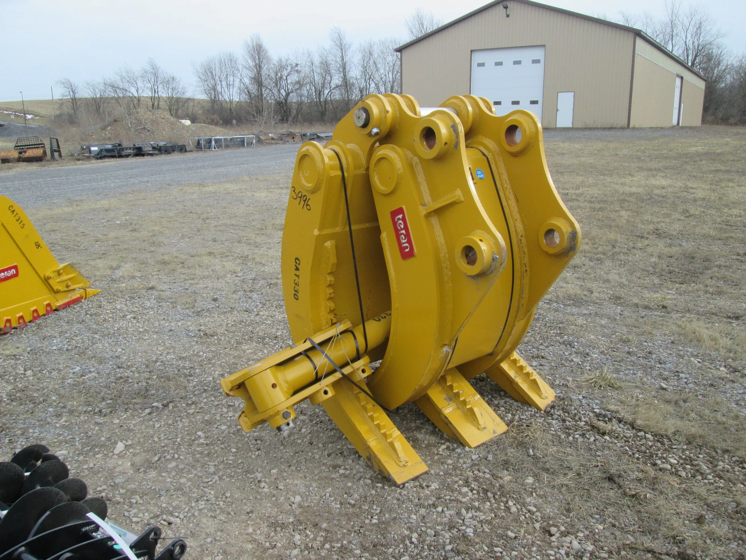 Grapples — Carroll Equipment - CNY'S Best Place For Construction Equipment