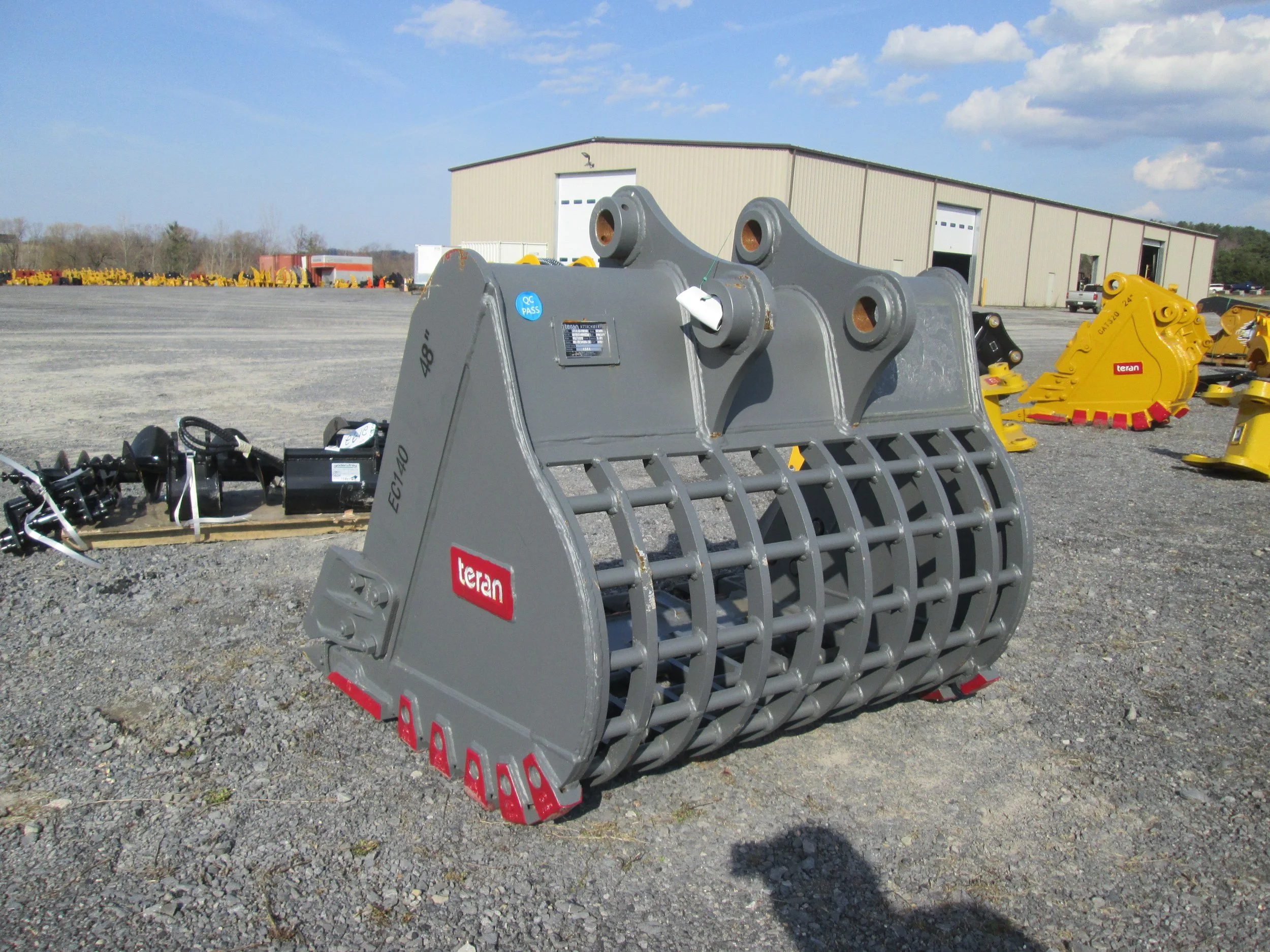 #4884- 48" NEW Teran Heavy Duty Skeleton Tooth Bucket Volvo EC140 ...